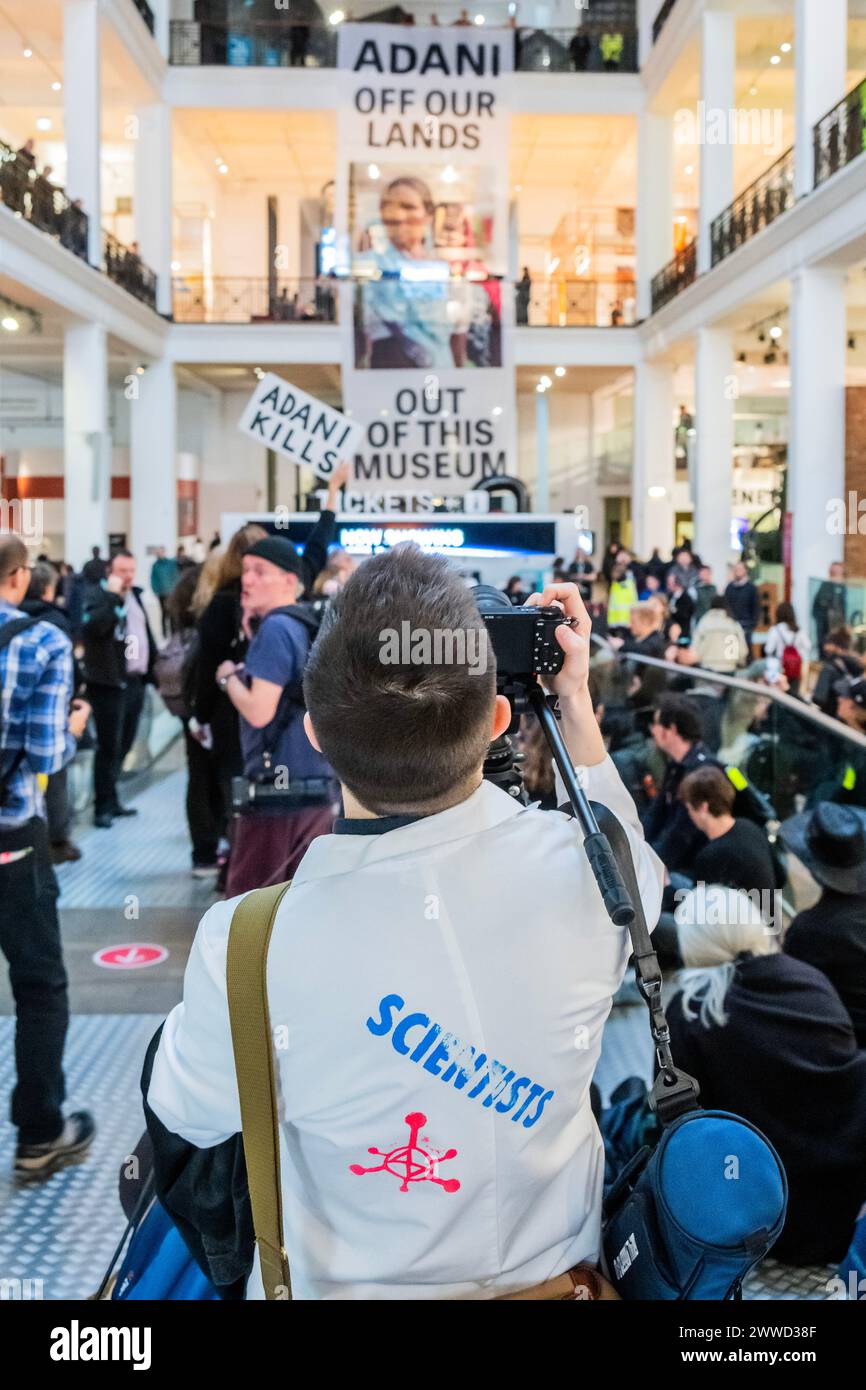 Reclaim the science museum hi-res stock photography and images - Alamy