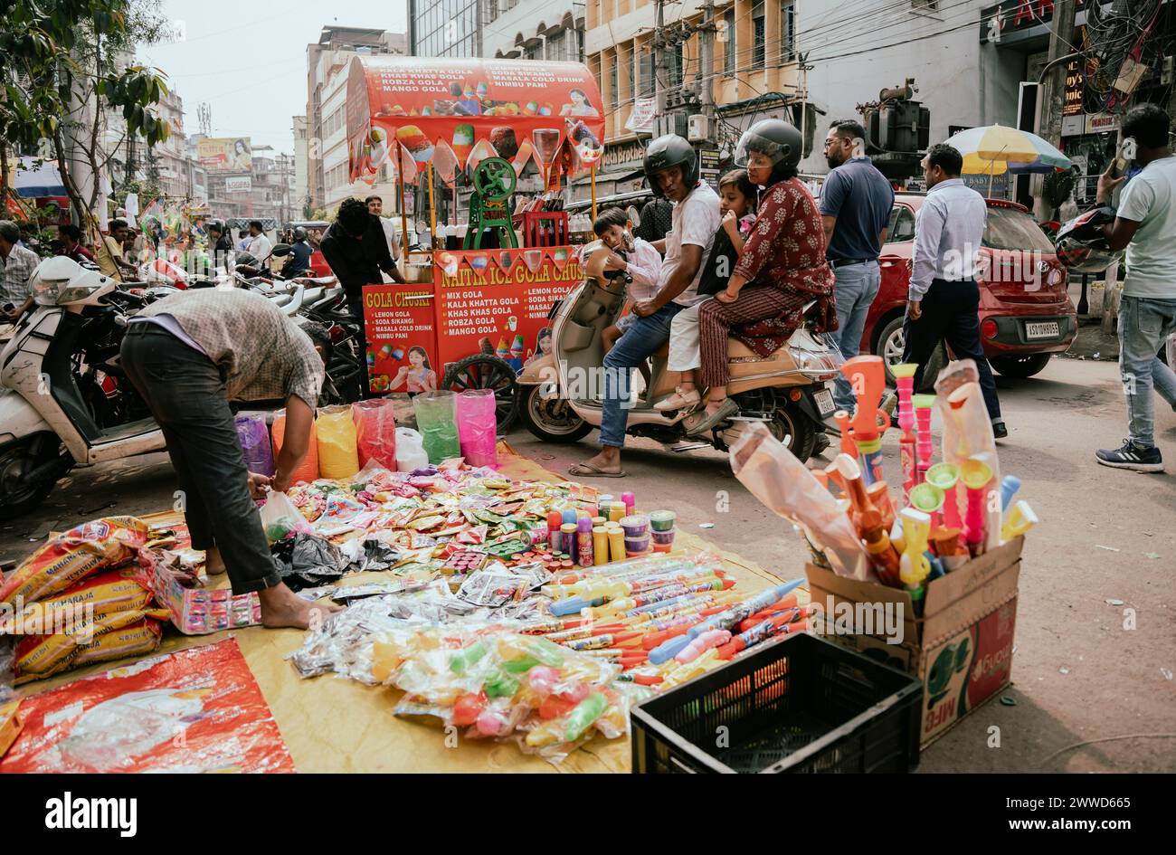 Guwahati, Assam, India. 23rd Mar, 2024. Vendor sells Holi celebration ...