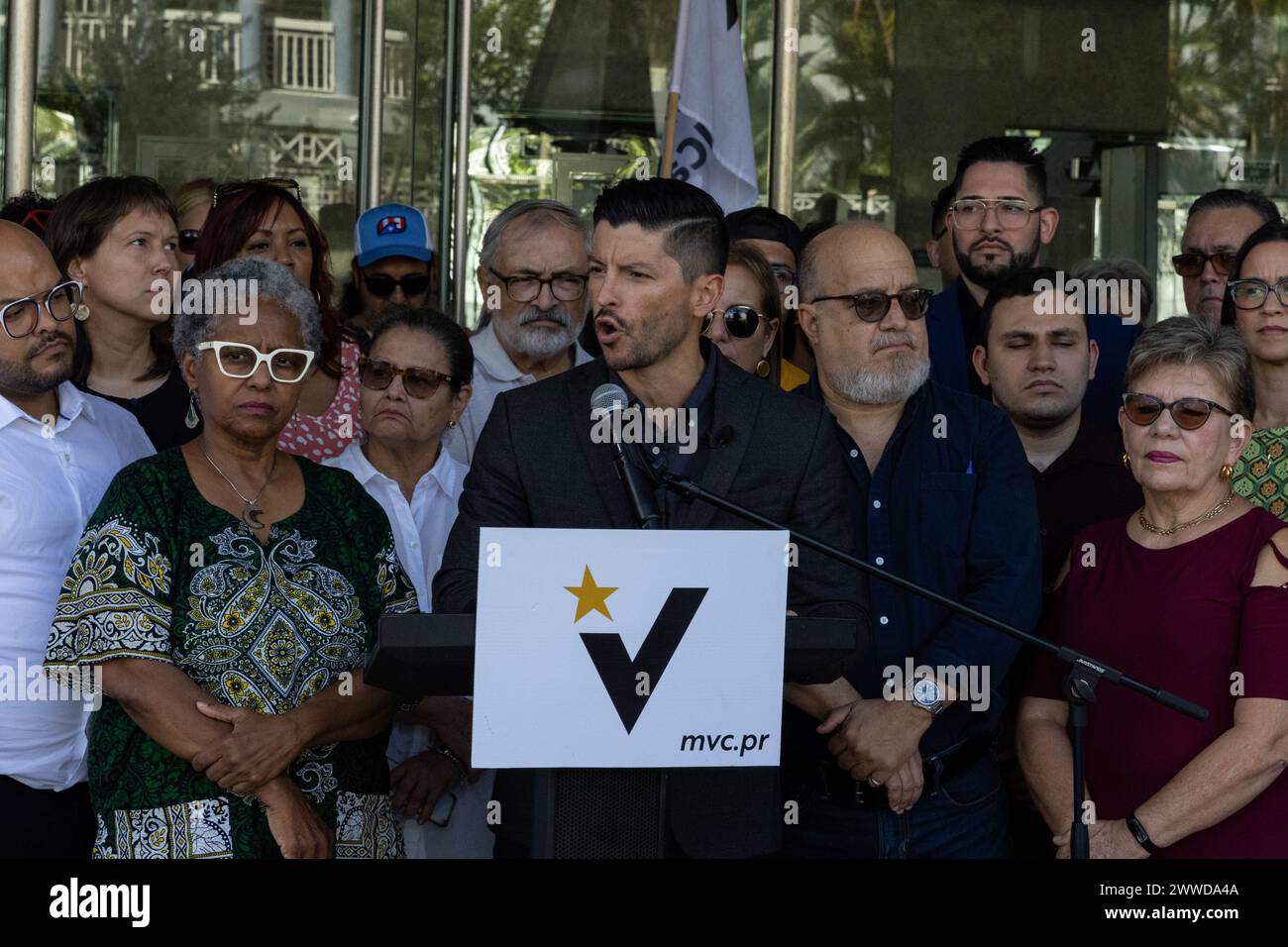 Movimiento victoria ciudadana hi-res stock photography and images - Alamy