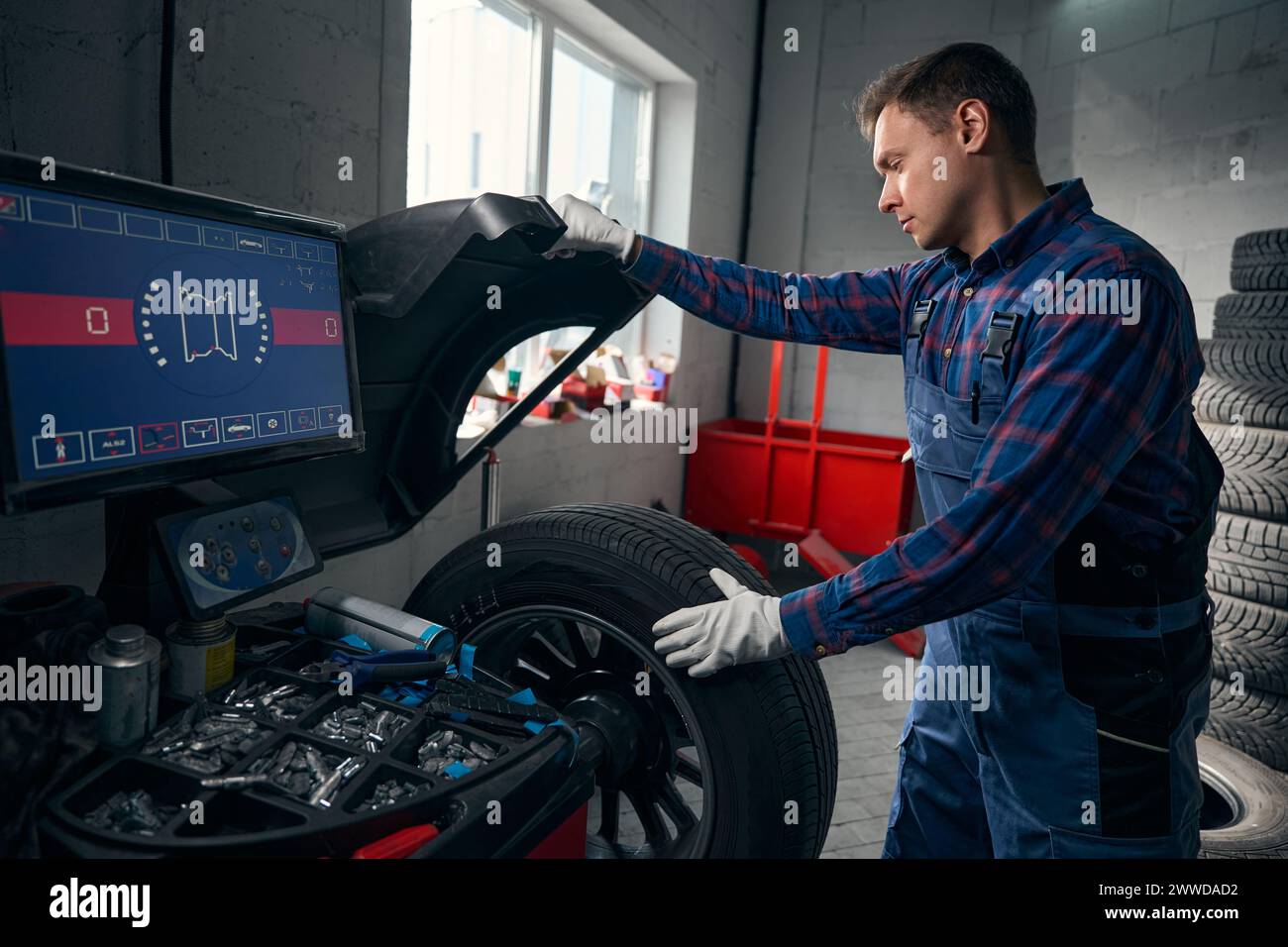 Engineer doing wheel examination, identification of broken parts Stock ...