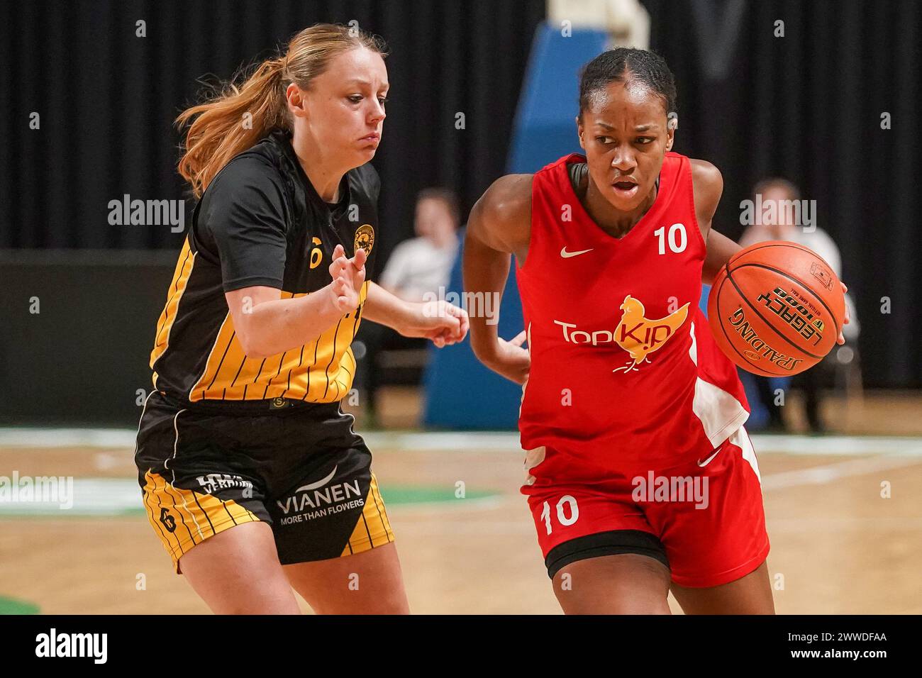 ALMERE, NETHERLANDS - MARCH 23: Angela van der Pol of Grasshoppers ...