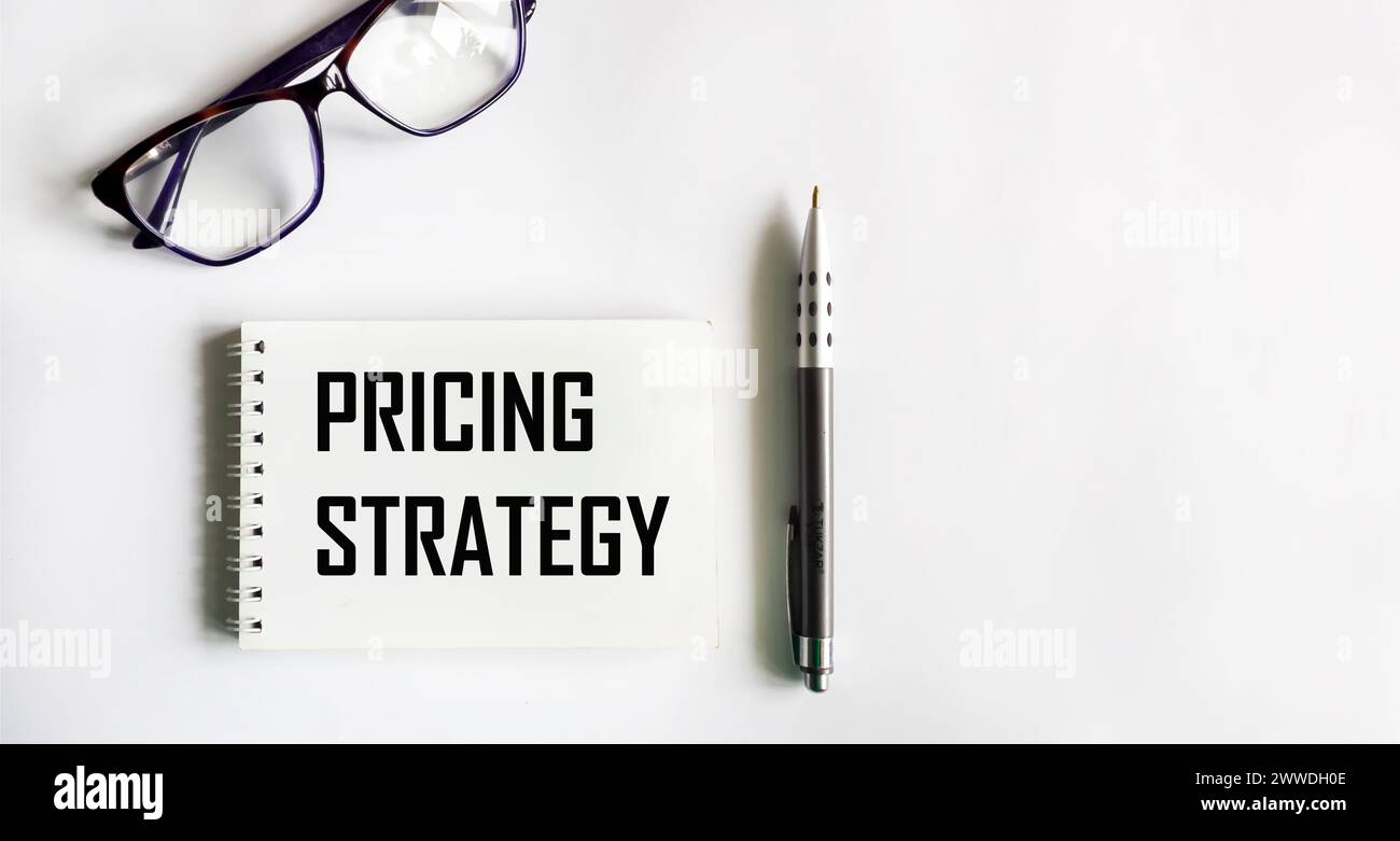 Pricing strategy hi-res stock photography and images - Alamy