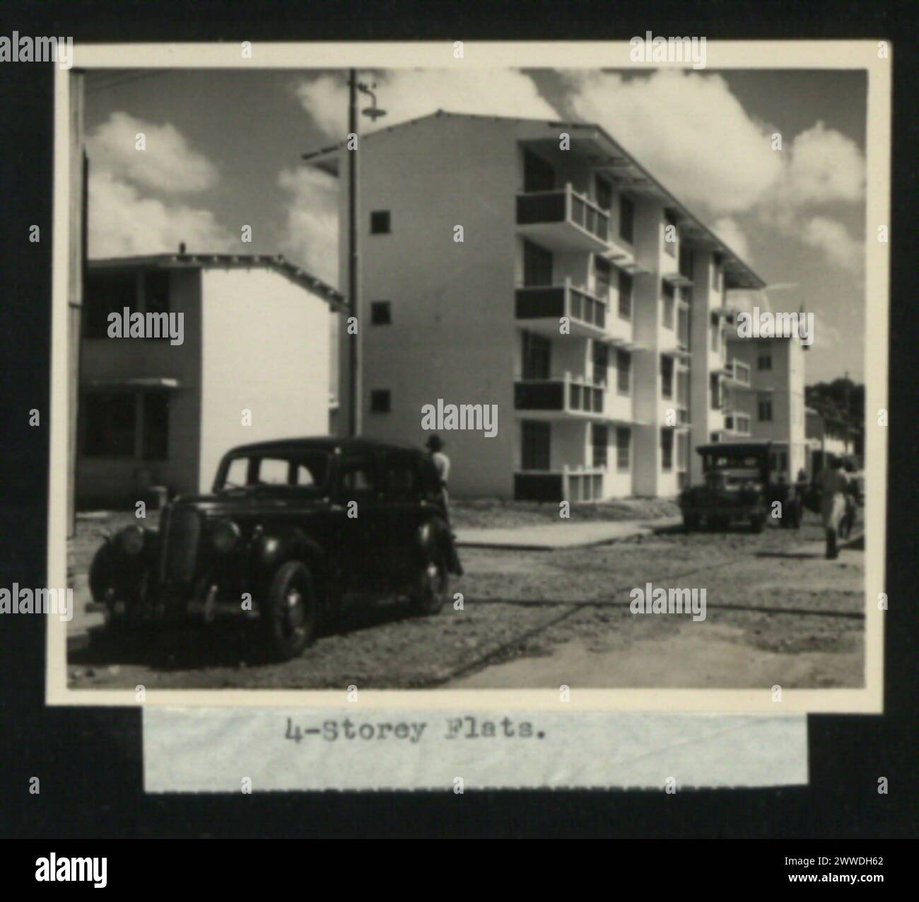 4 storey flats hi-res stock photography and images - Alamy