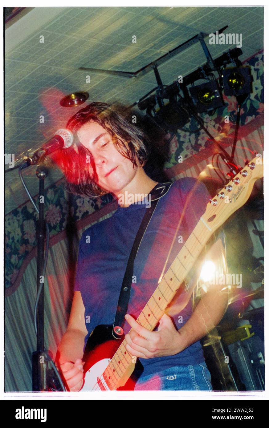 ELASTICA, YOUNG, EARLY GIG, 1994: Justine Frischmann of Elastica ...