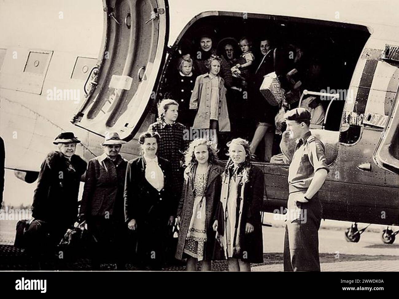 Lifted from Berlin Description: Passengers from Berlin land at RAF ...
