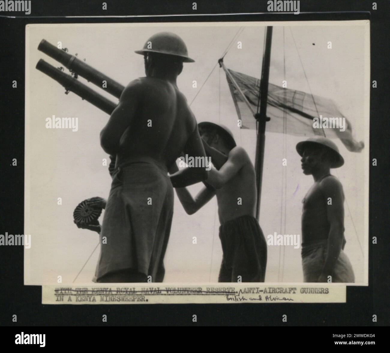 Lewis aircraft machine gun hi-res stock photography and images - Alamy