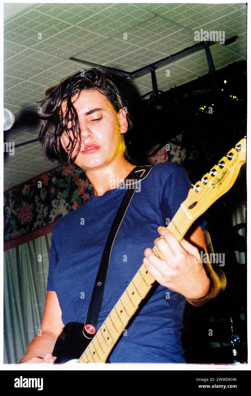 ELASTICA, YOUNG, EARLY GIG, 1994: Justine Frischmann of Elastica ...