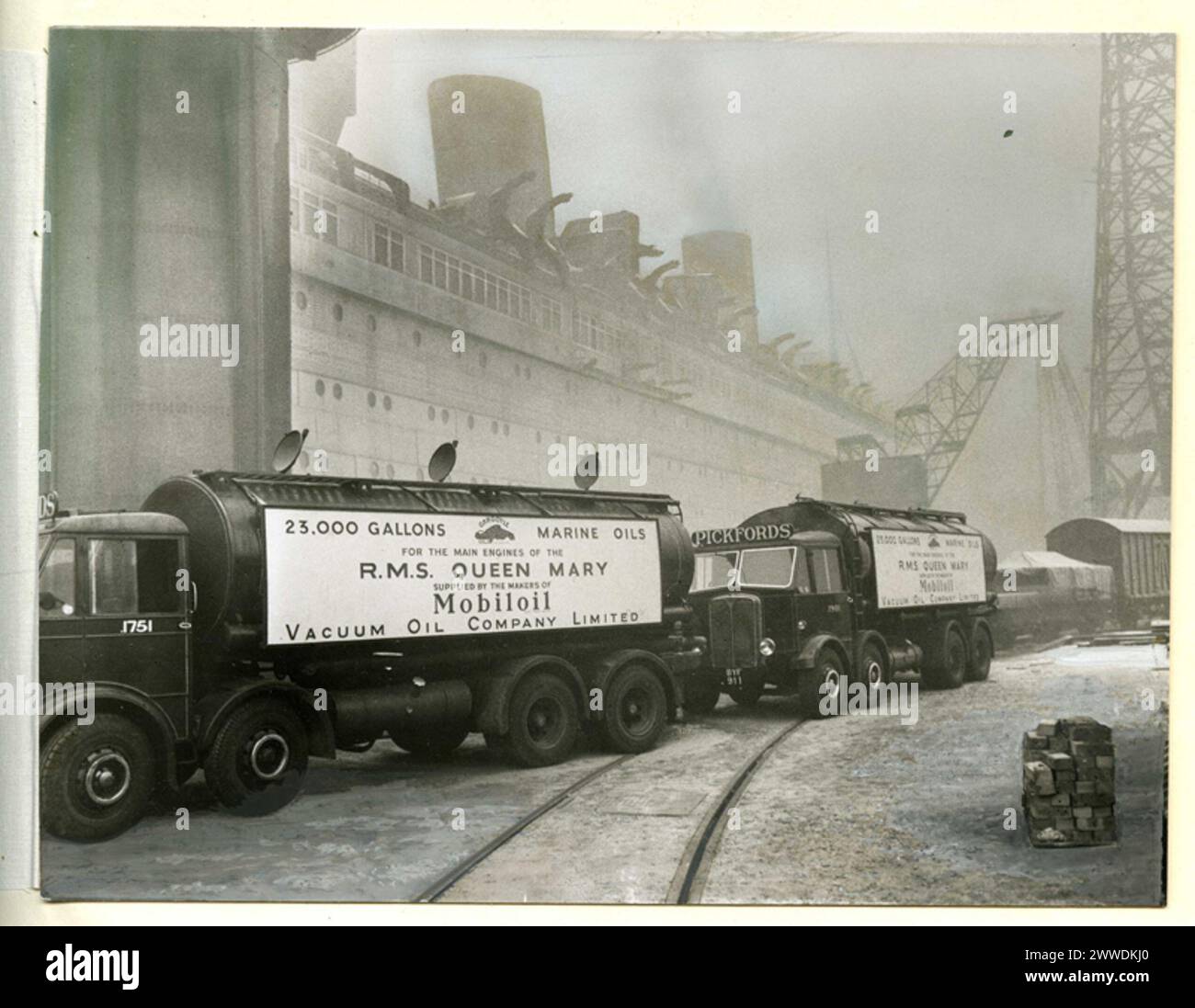 Vessel_operation hi-res stock photography and images - Alamy