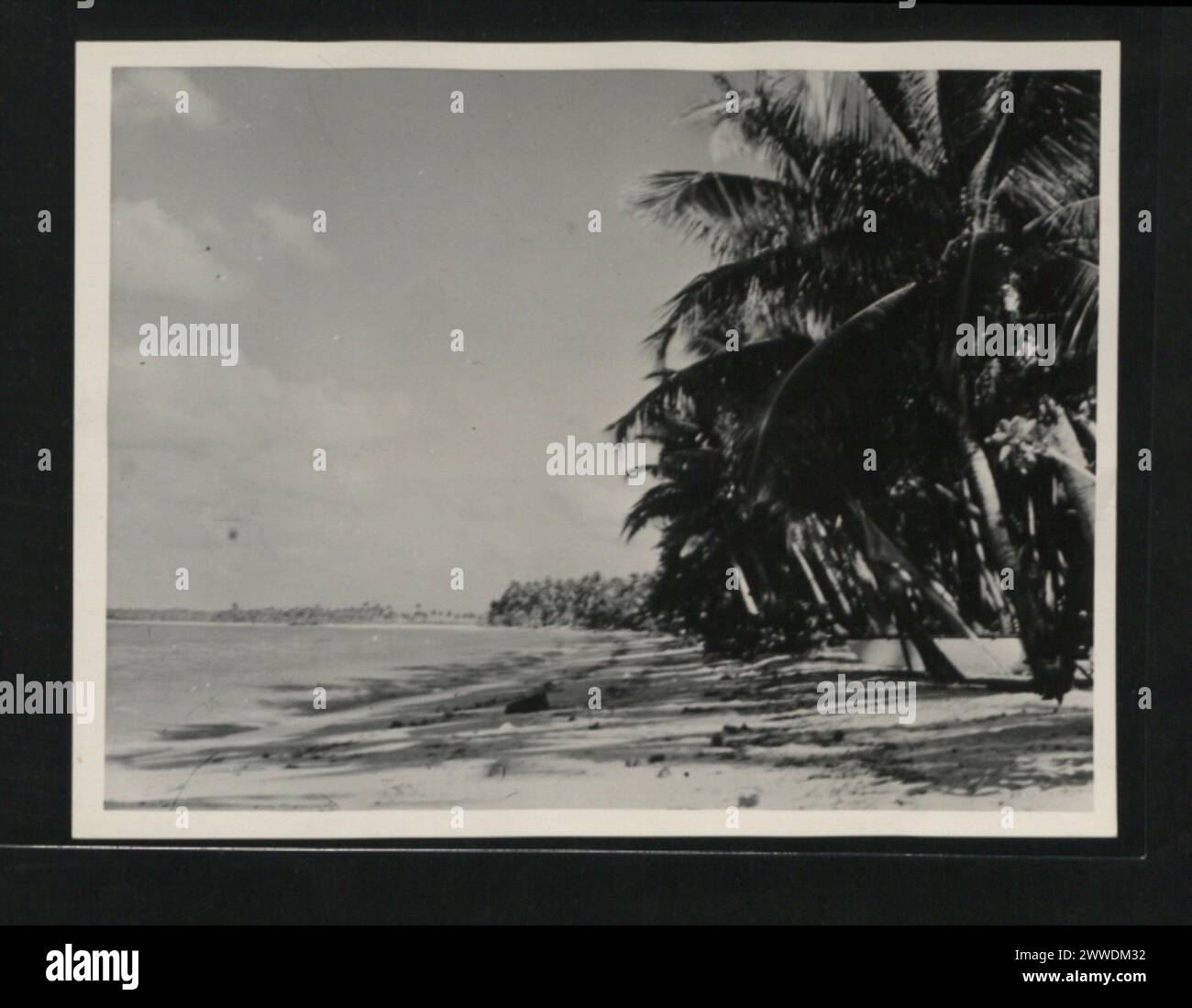 Ellice and gilbert islands hi-res stock photography and images - Alamy