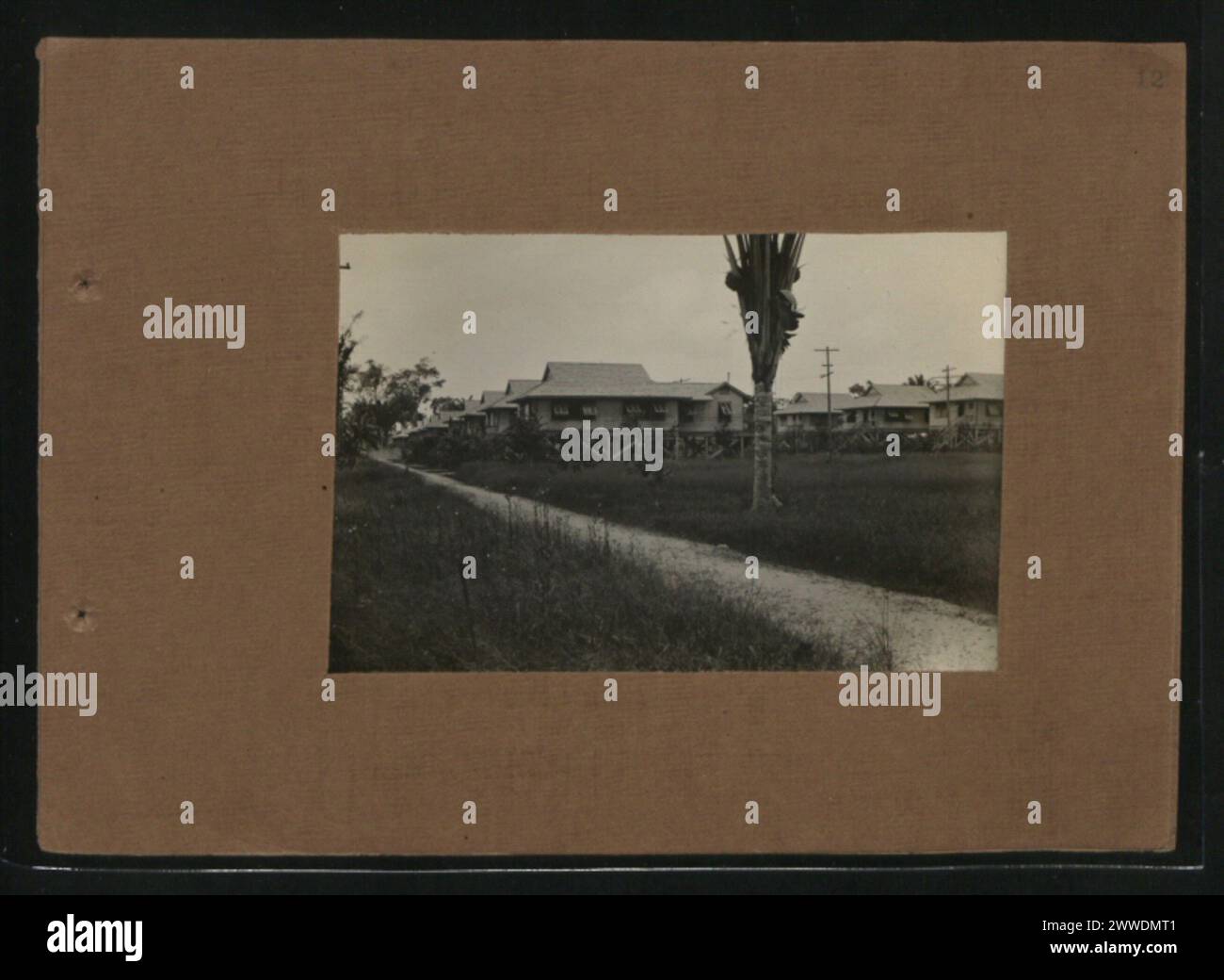 Married quarters hi-res stock photography and images - Alamy