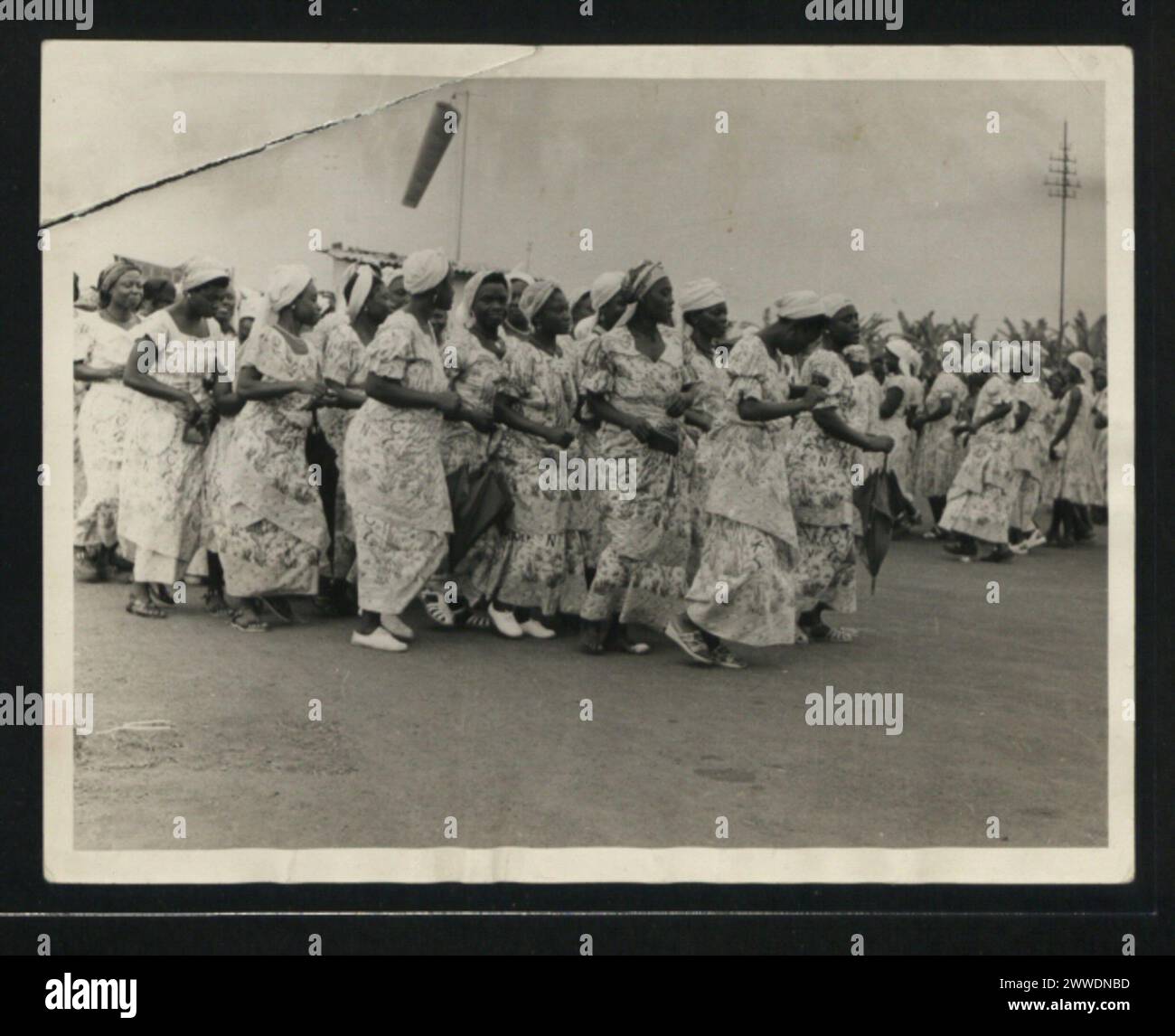 Southern cameroons traditional identity hi-res stock photography and ...