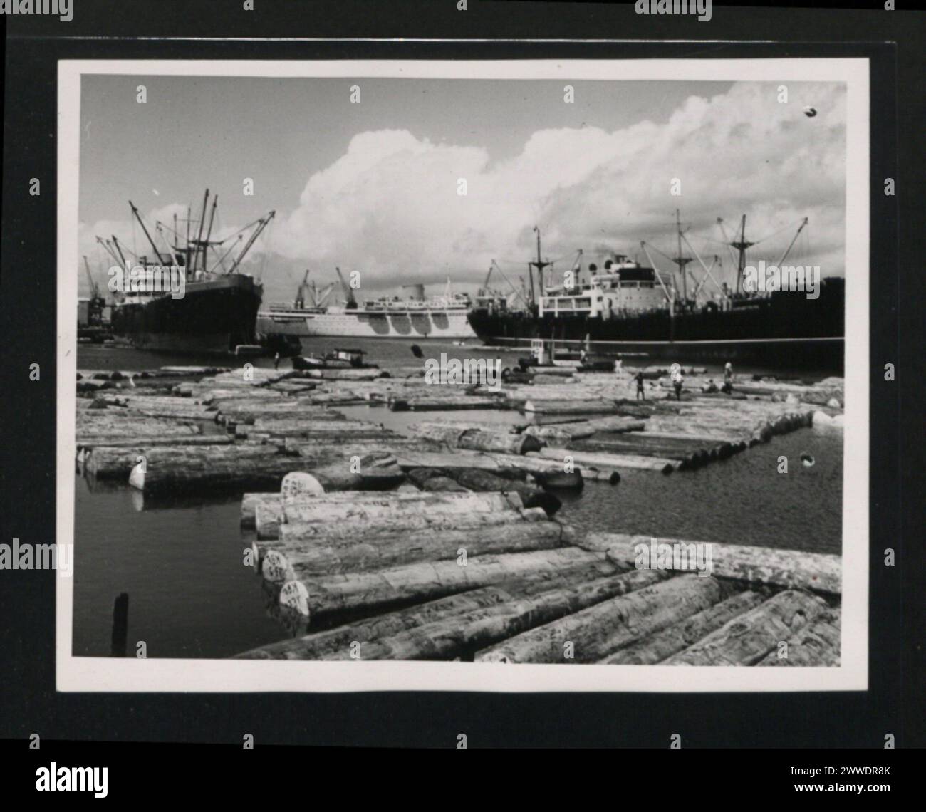 United kingdom 1957 in home hi-res stock photography and images - Alamy