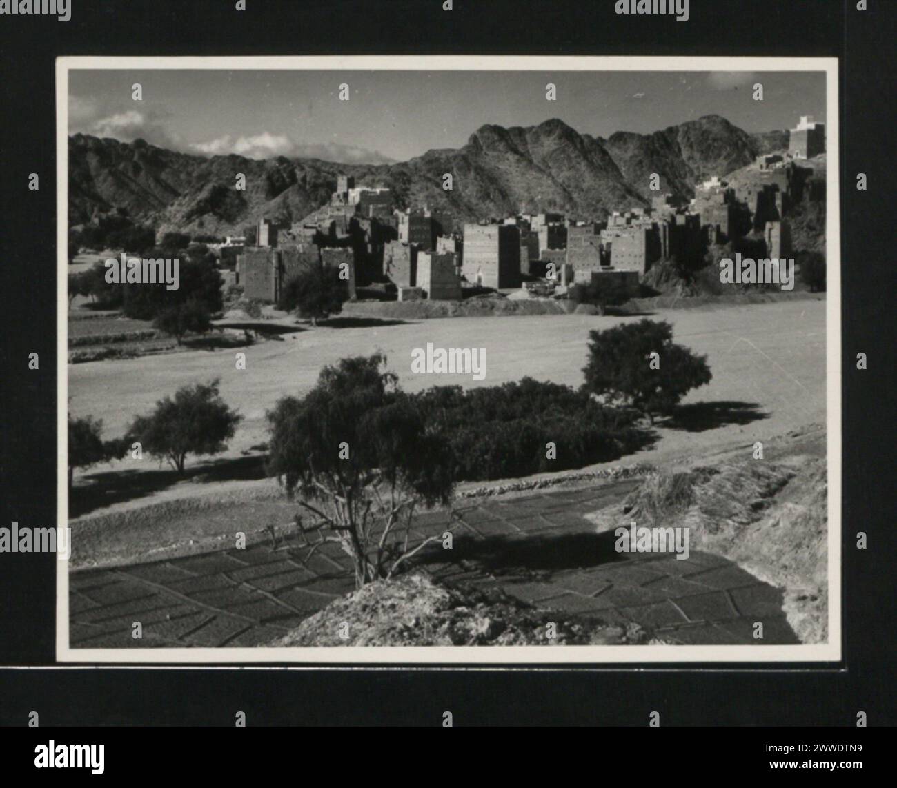 Description: Yeshbum - Upper Aulaqi Sheikhdom, Western Aden ...