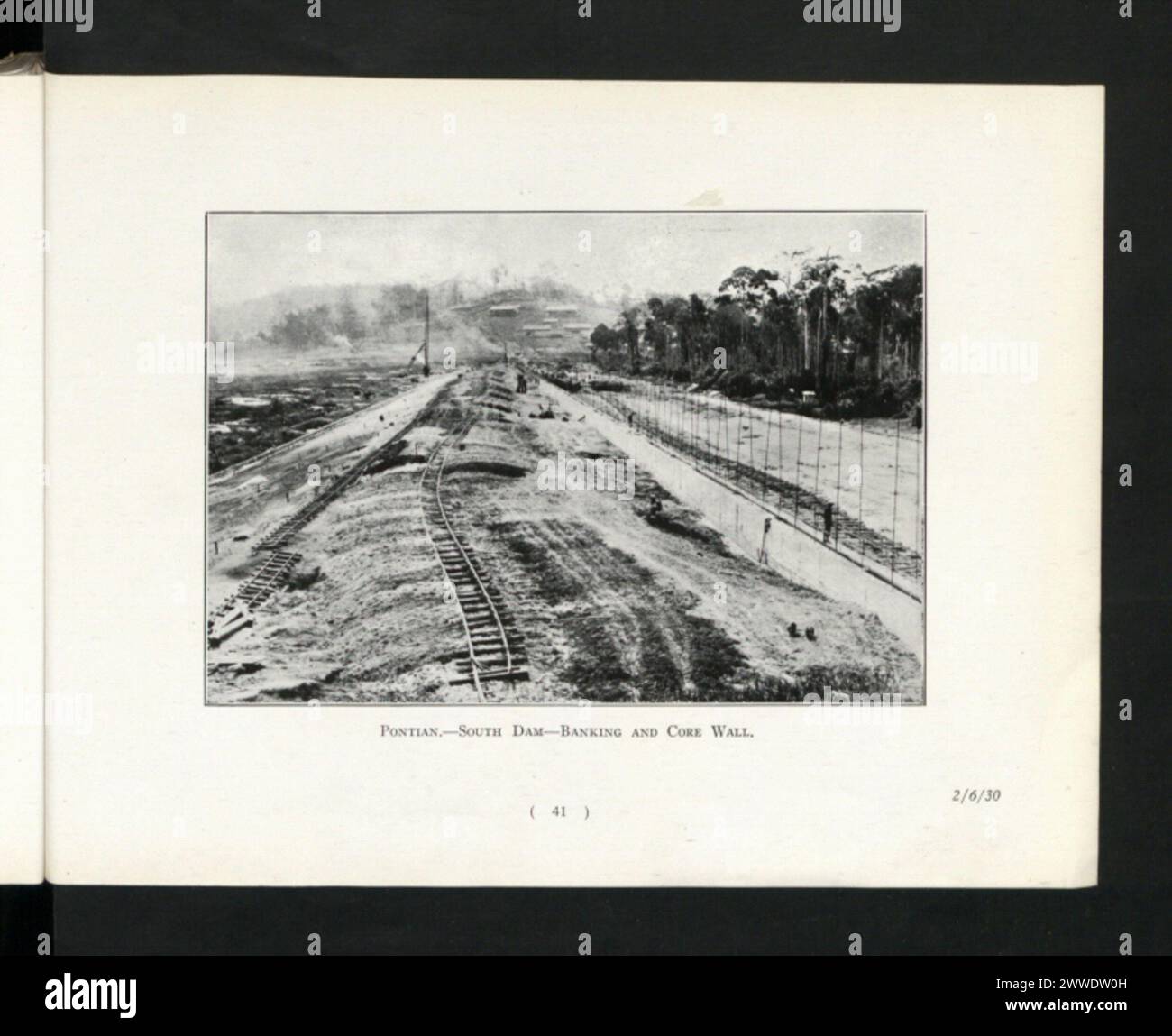 Core banking hi-res stock photography and images - Alamy