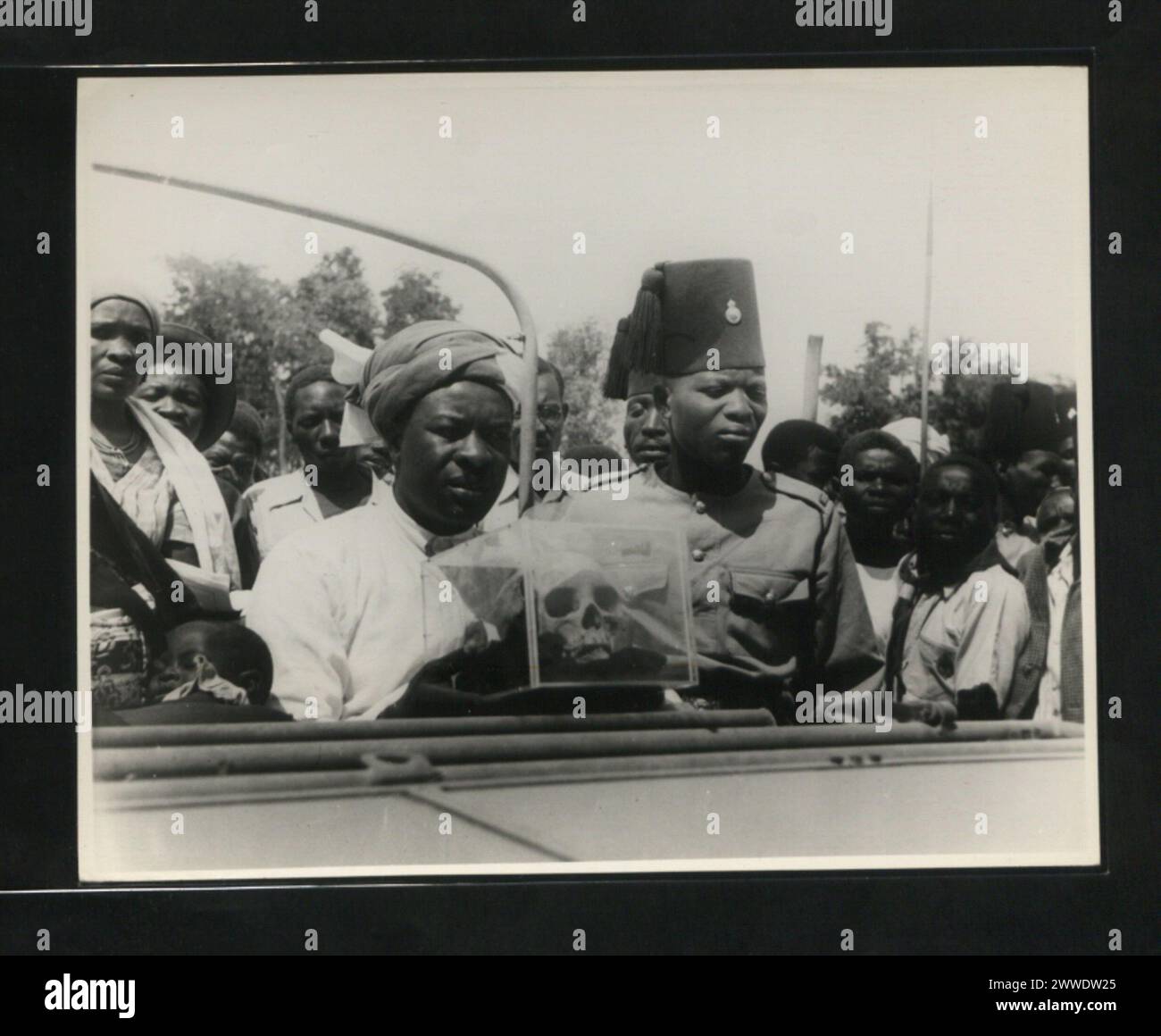 Images showing the mid-1950s return of Chief Mkwawa's skull to ...