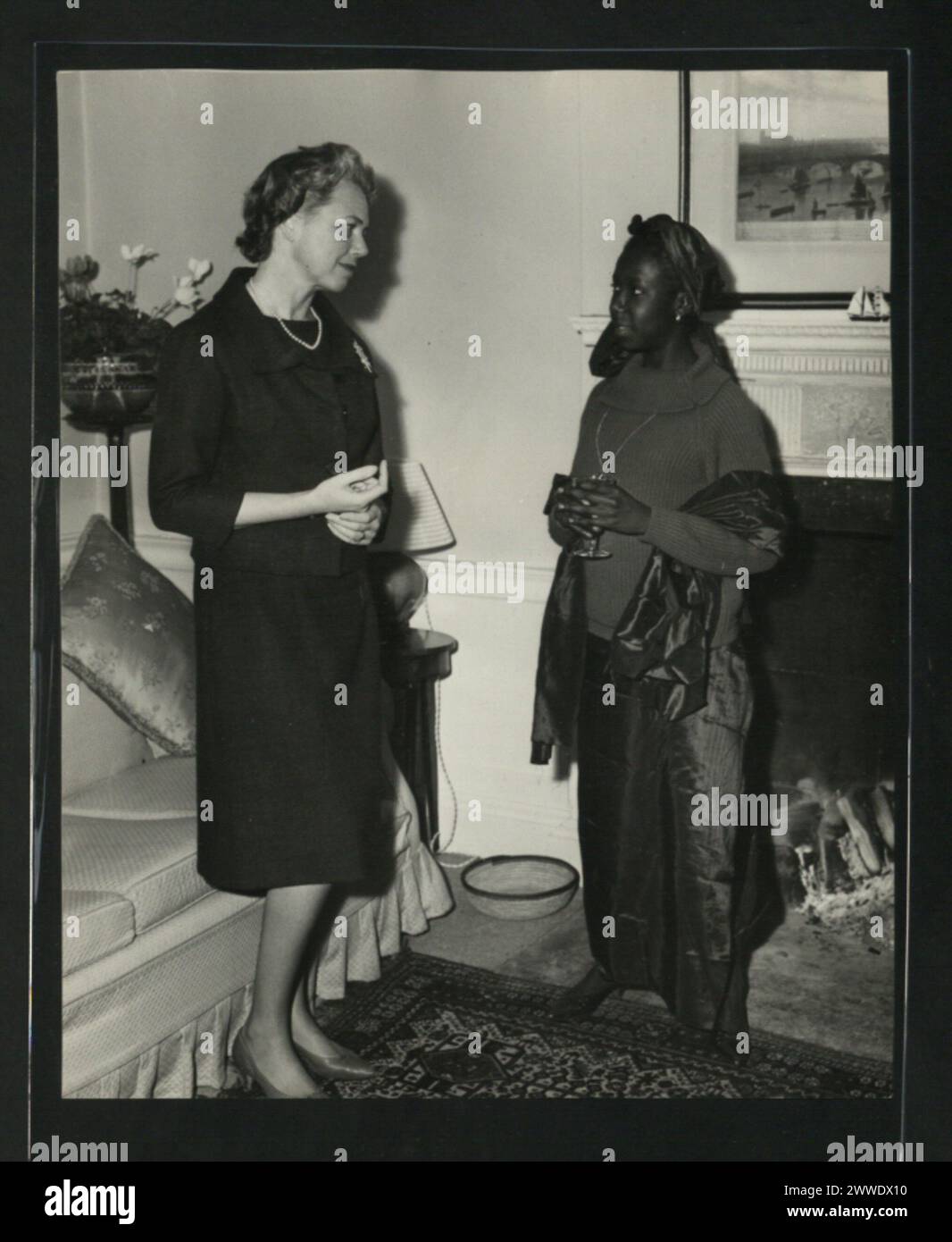 Description: Miss Fatima Kashim talking with Lady Bell at Hidoote ...