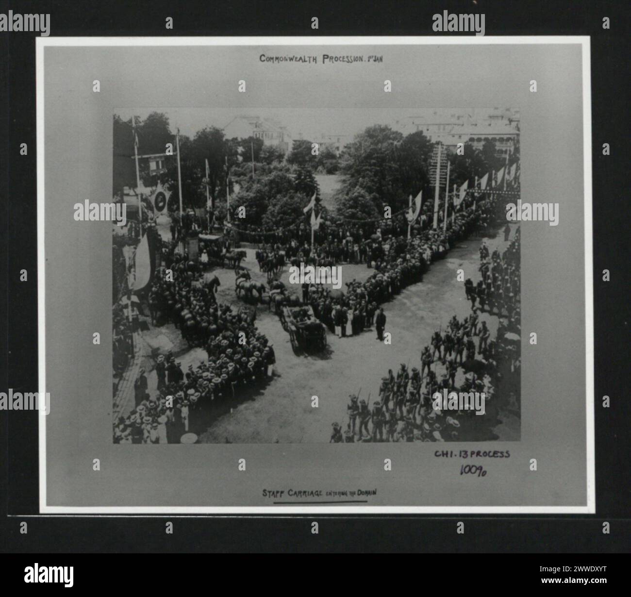Commonwealth Procession in Sydney on 1 January 1901, showing staff ...