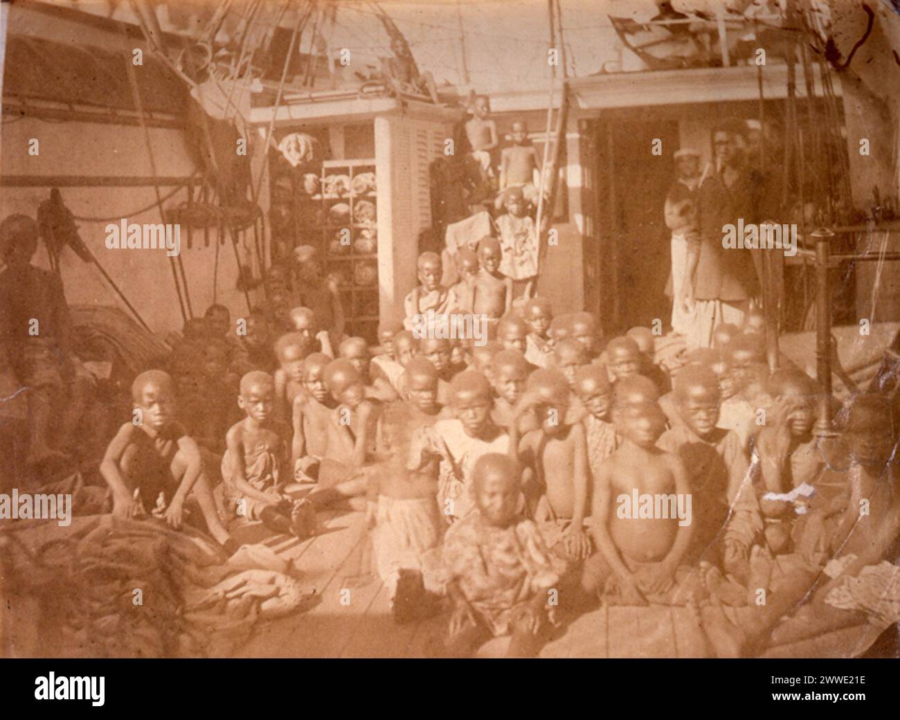 African slaves ship hi-res stock photography and images - Alamy