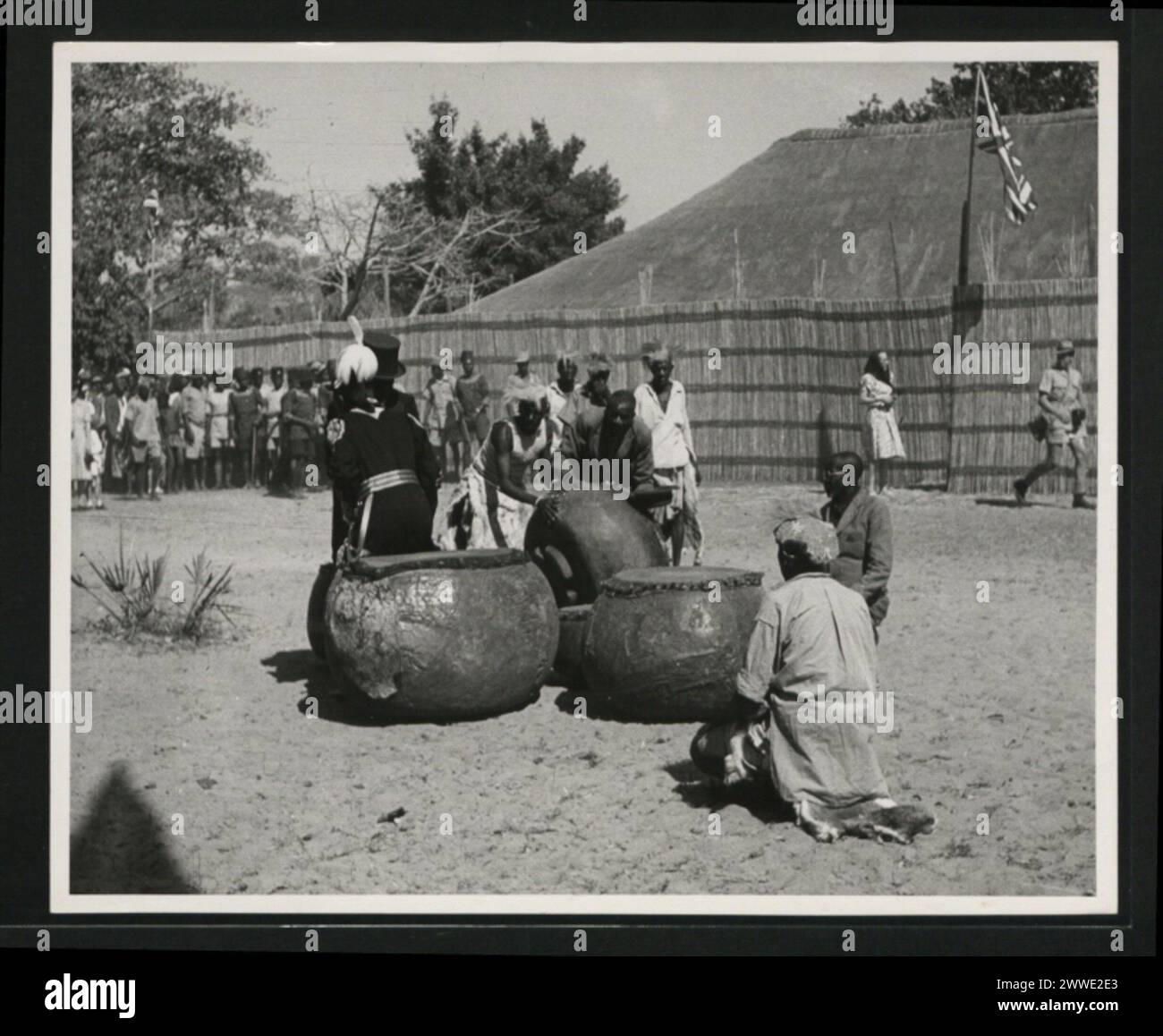 Description: Installation of Mwarawina III, Paramount Chief of Barotse ...