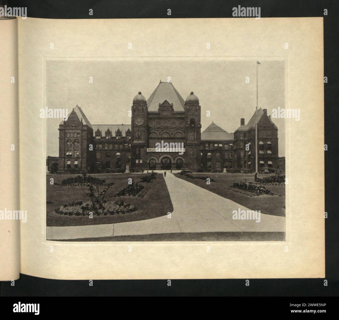 Historic_parliament hi-res stock photography and images - Alamy