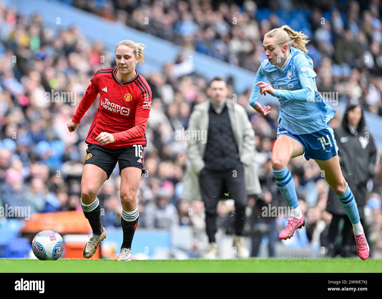 Lisa forward hi-res stock photography and images - Alamy