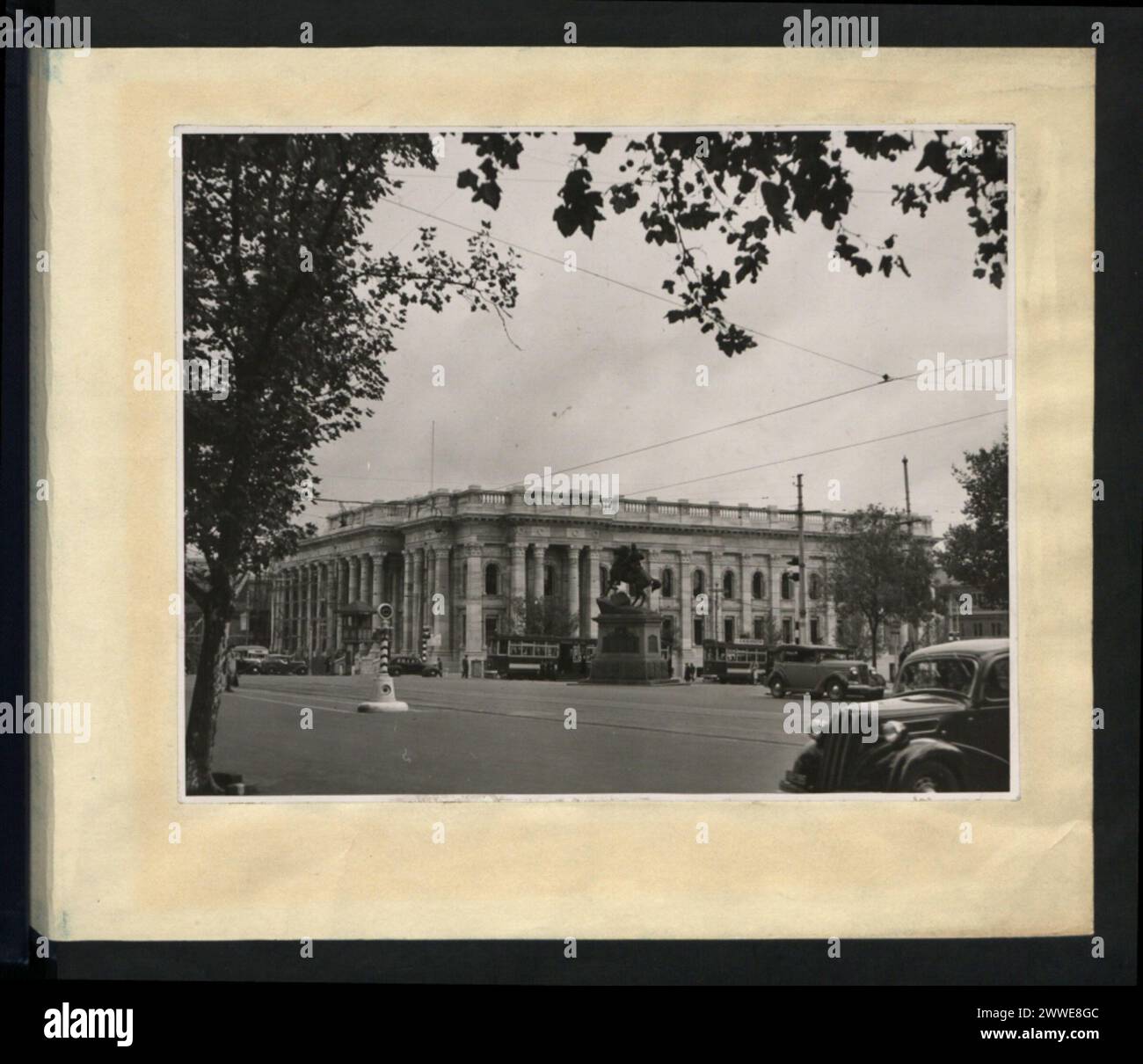 Photograph of Adelaide, South Australia in 1939, showing urban ...