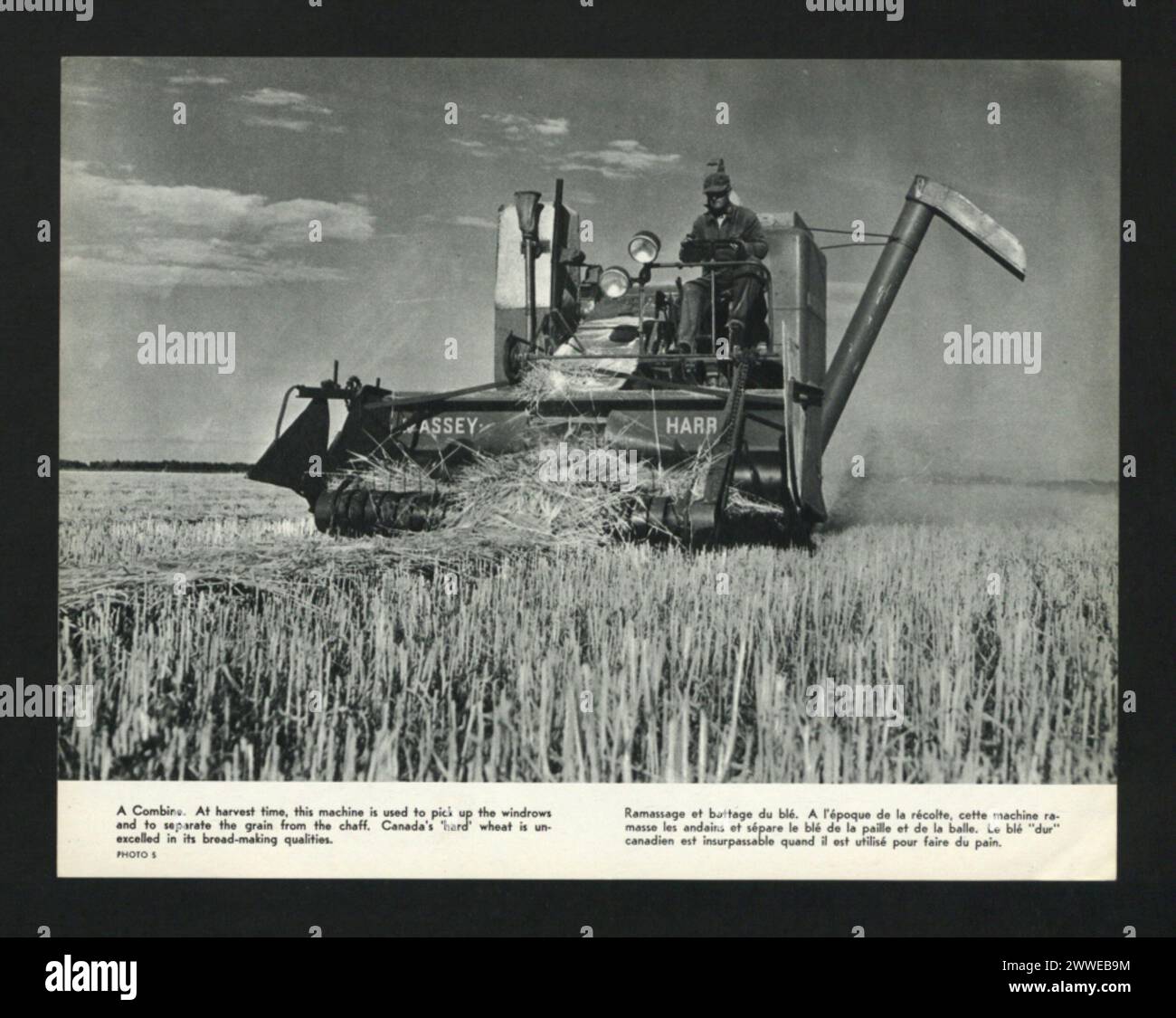 Wheat separate chaff machine hi-res stock photography and images - Alamy