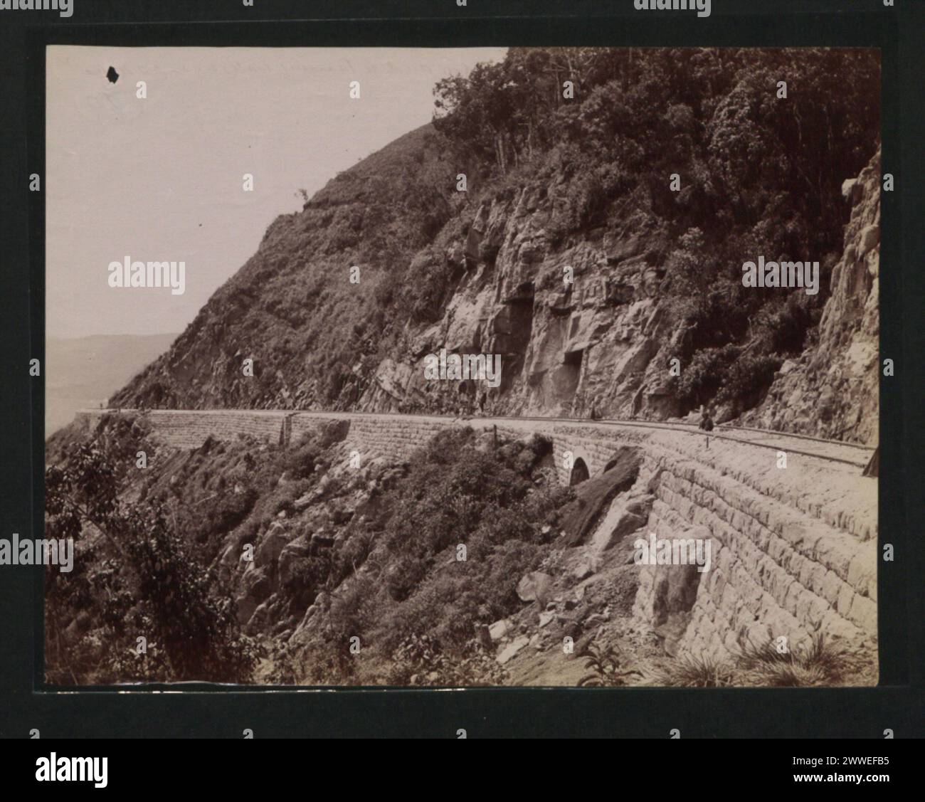 Description: Haputale Railway 20 feet arched bridge and retaining walls ...