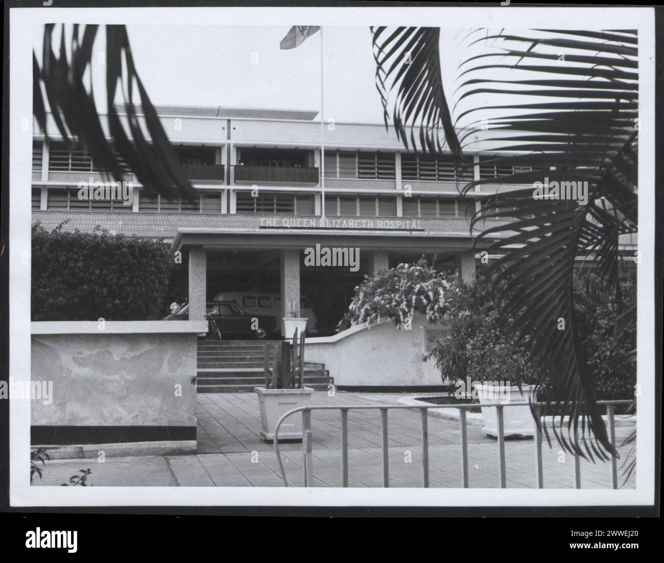 Barbados queen elizabeth hospital hi-res stock photography and images ...