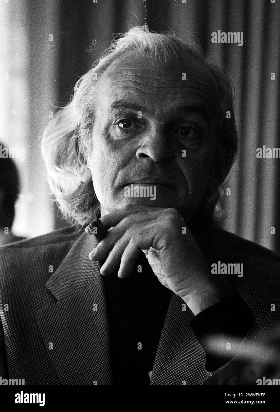 Polish pianist Witold Malcuzynski, during a press interview in Buenos ...