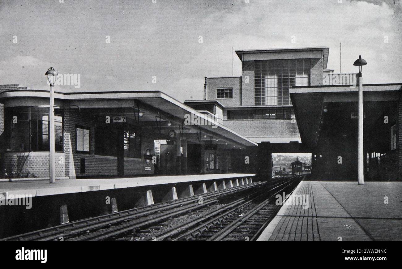 Platforms at Rayners Lane station london, transport, tube ...