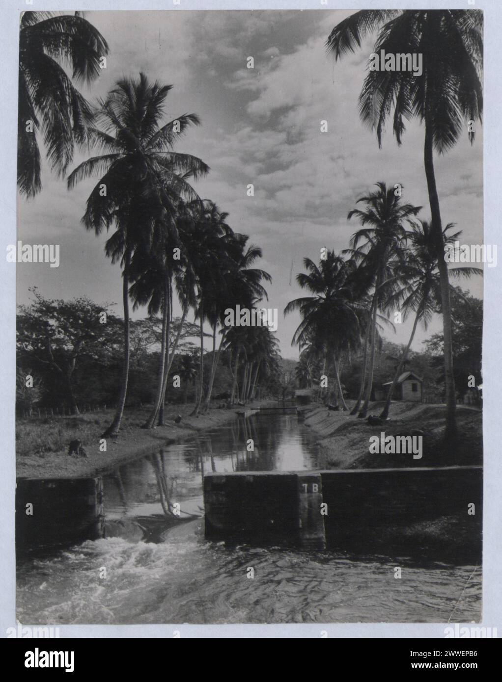 Paul popper hi-res stock photography and images - Alamy