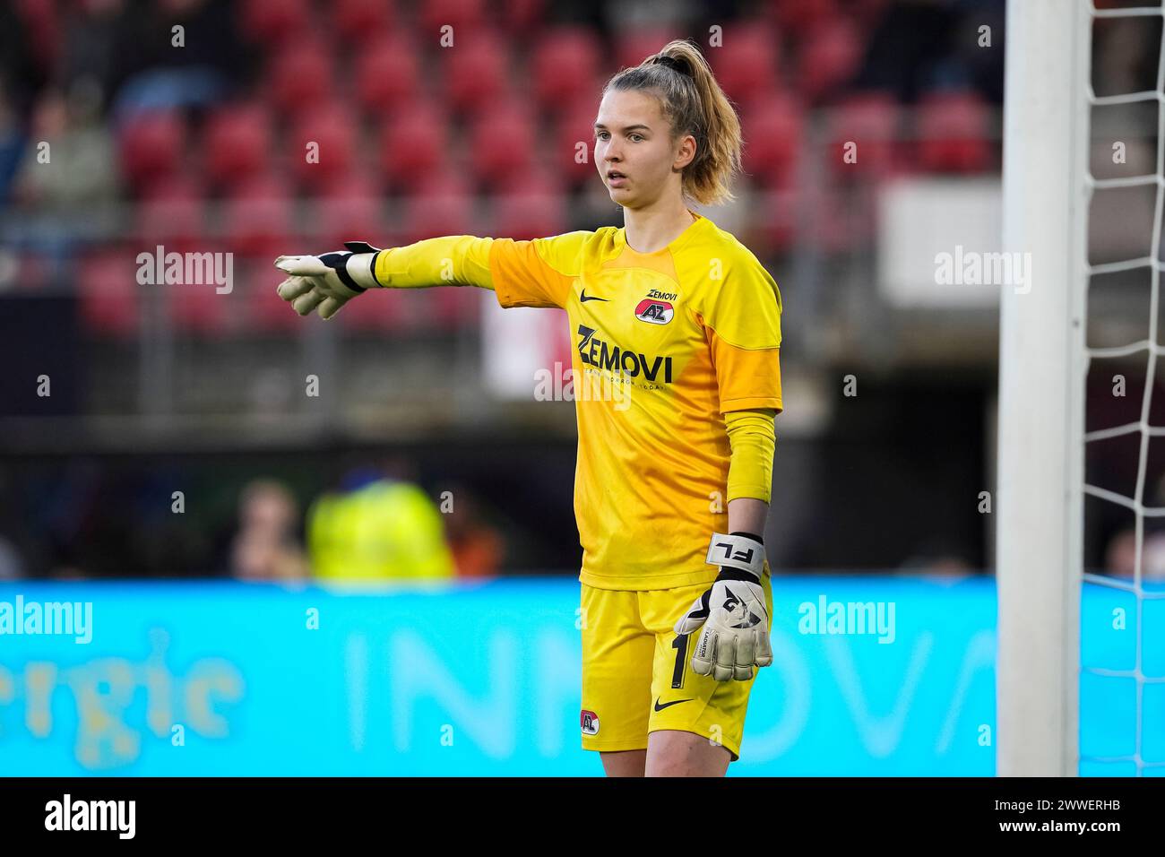 Femke liefting goalkeeper of az hi-res stock photography and images - Alamy