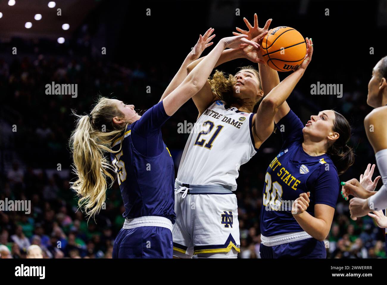 South Bend, Indiana, USA. 23rd Mar, 2024. Notre Dame forward Maddy Westbeld (21) goes up for a ...
