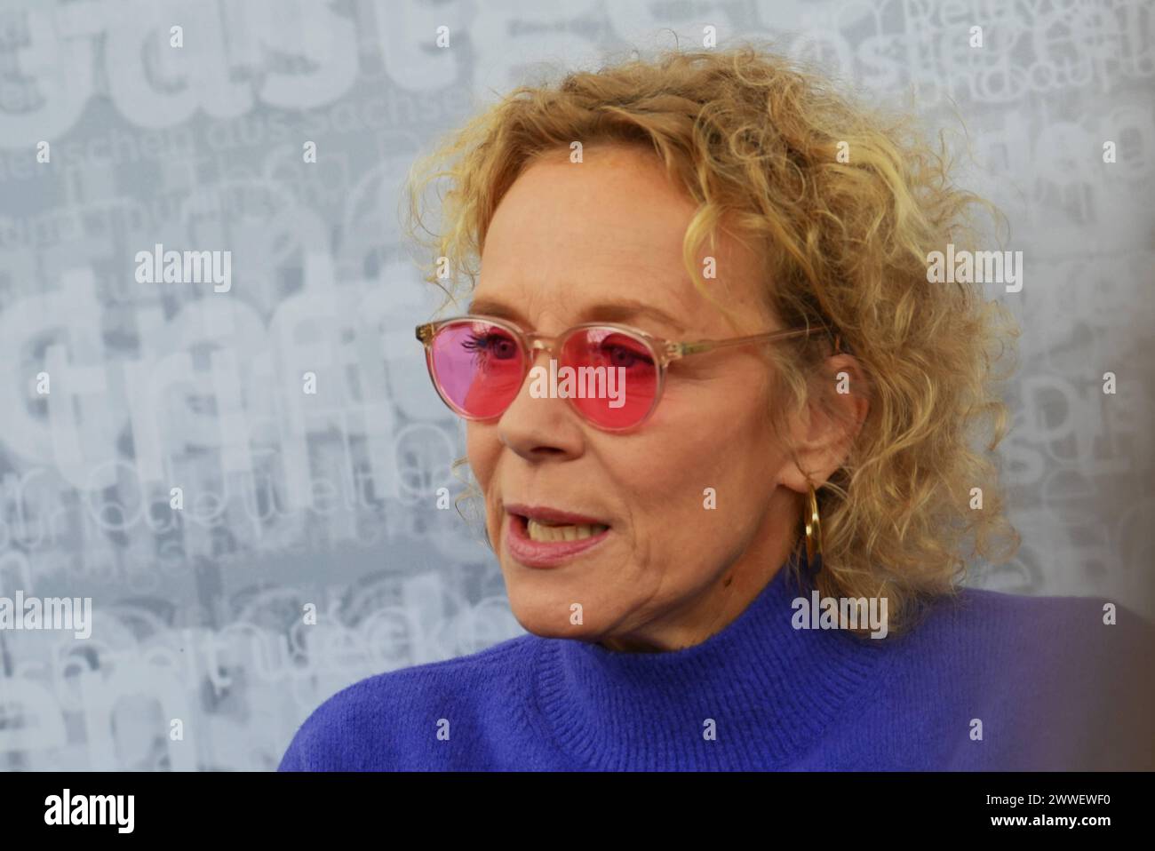 Leipziger Buchmesse 2024 auf der Messe in Leipzig. Foto: Schauspielerin ...