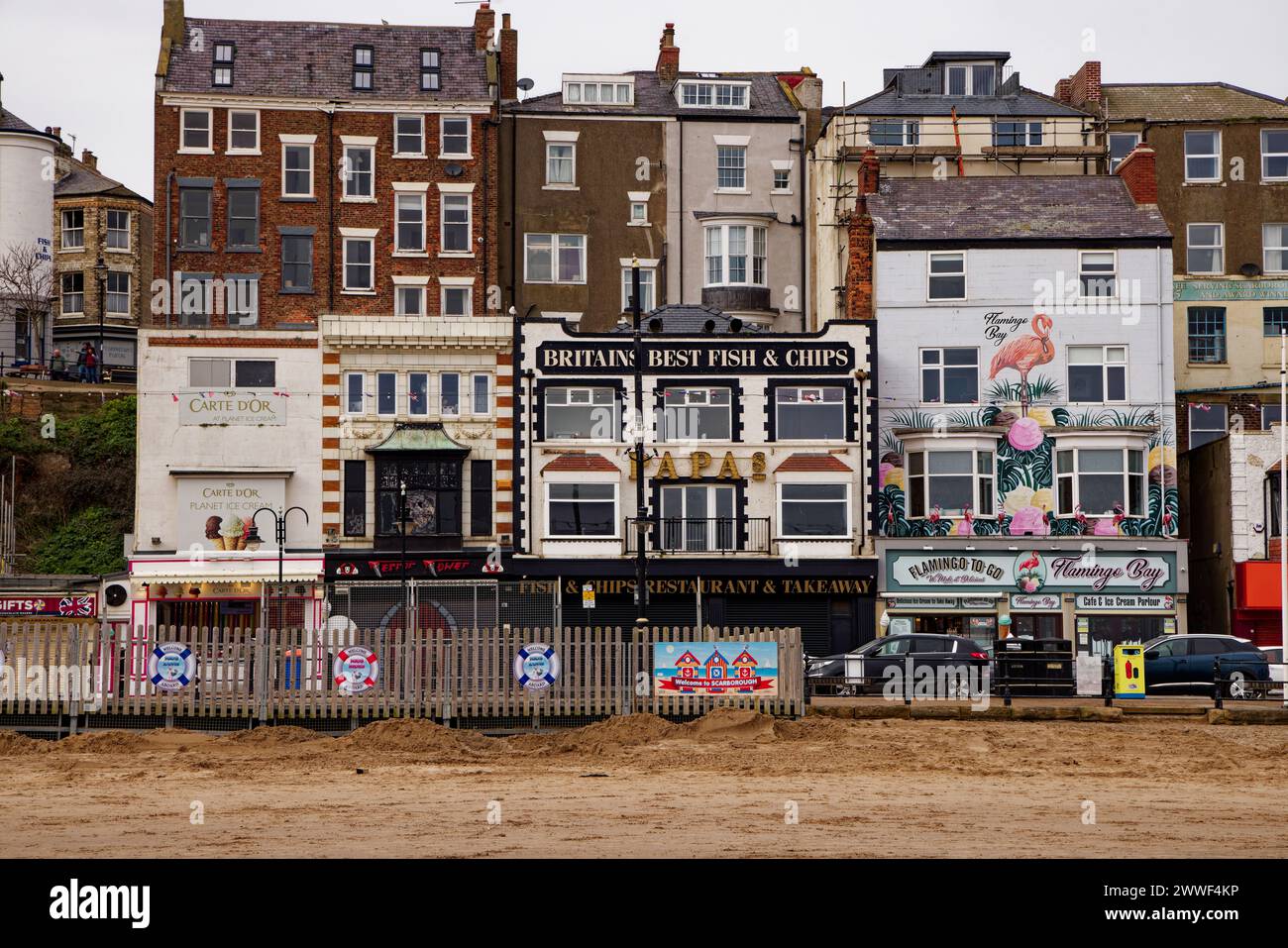 Scarborough seafront hi-res stock photography and images - Alamy