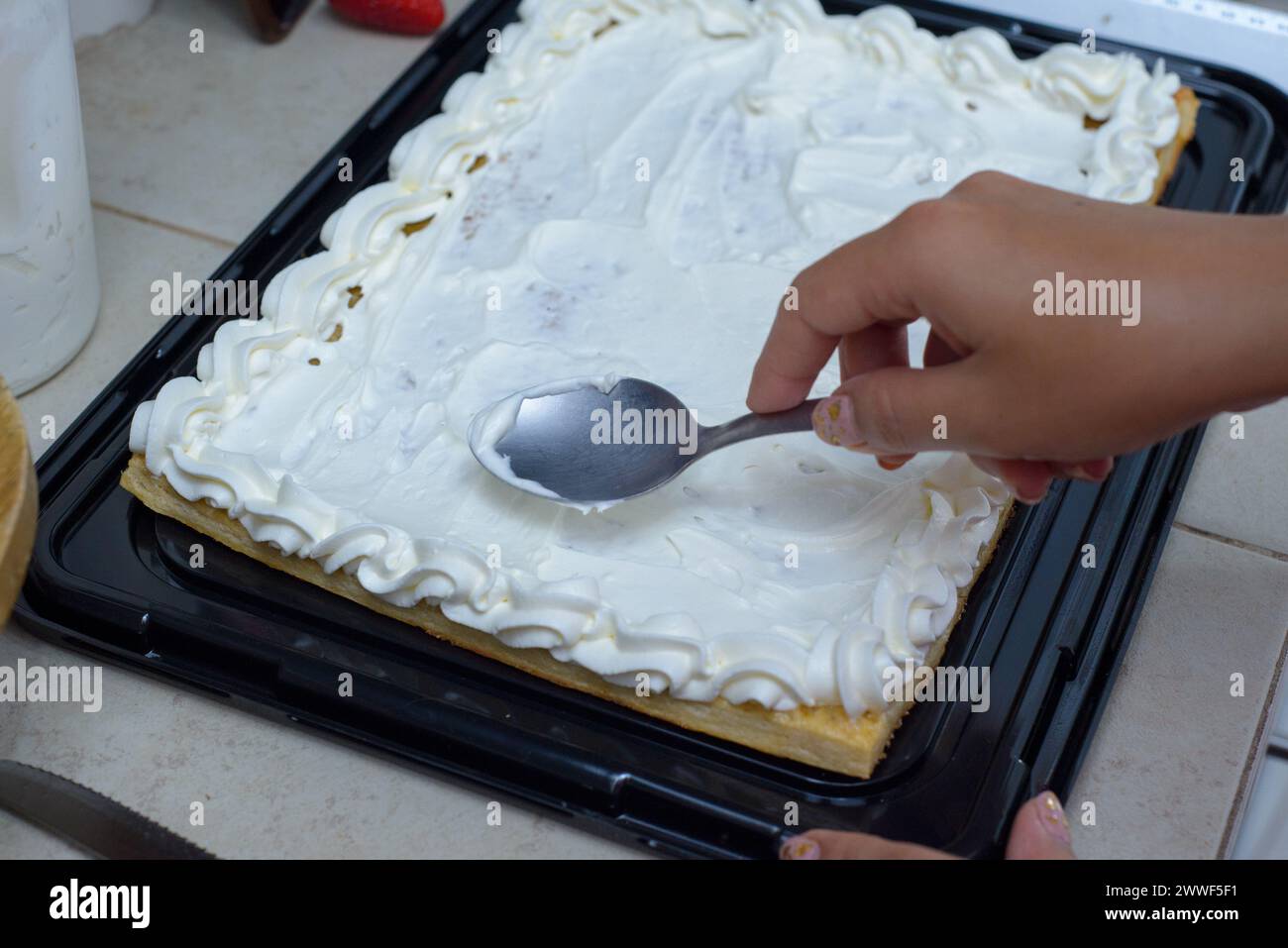 Making cake napoleon home kitchen hi-res stock photography and images ...