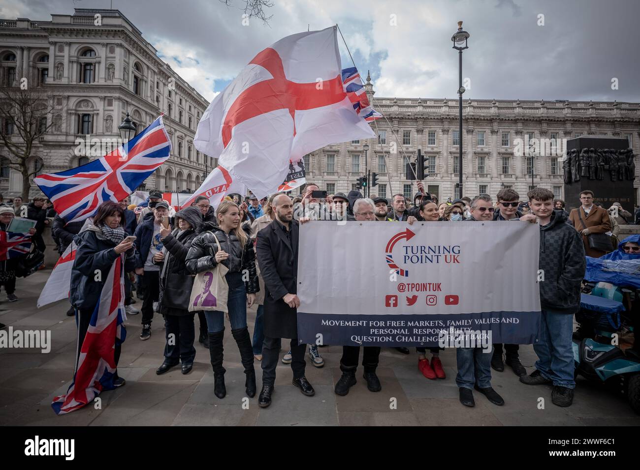 Sang the national anthem hi-res stock photography and images - Alamy