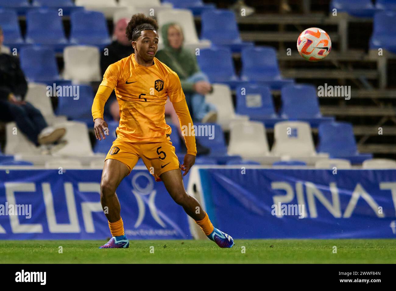 Eliajh dijkstra hi-res stock photography and images - Alamy