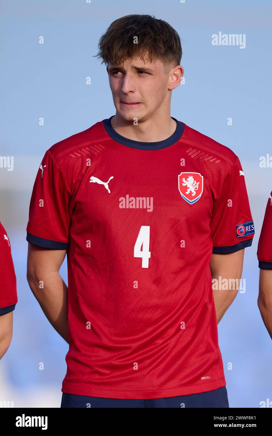 Denis hanzelka hi-res stock photography and images - Alamy