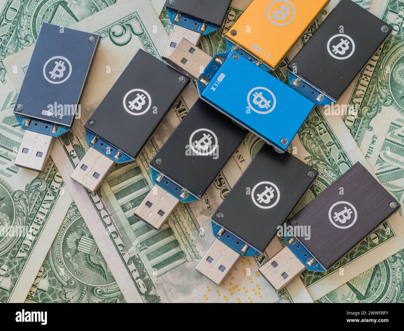 Multiple cryptocurrency USB hardware wallets spread over US dollar ...