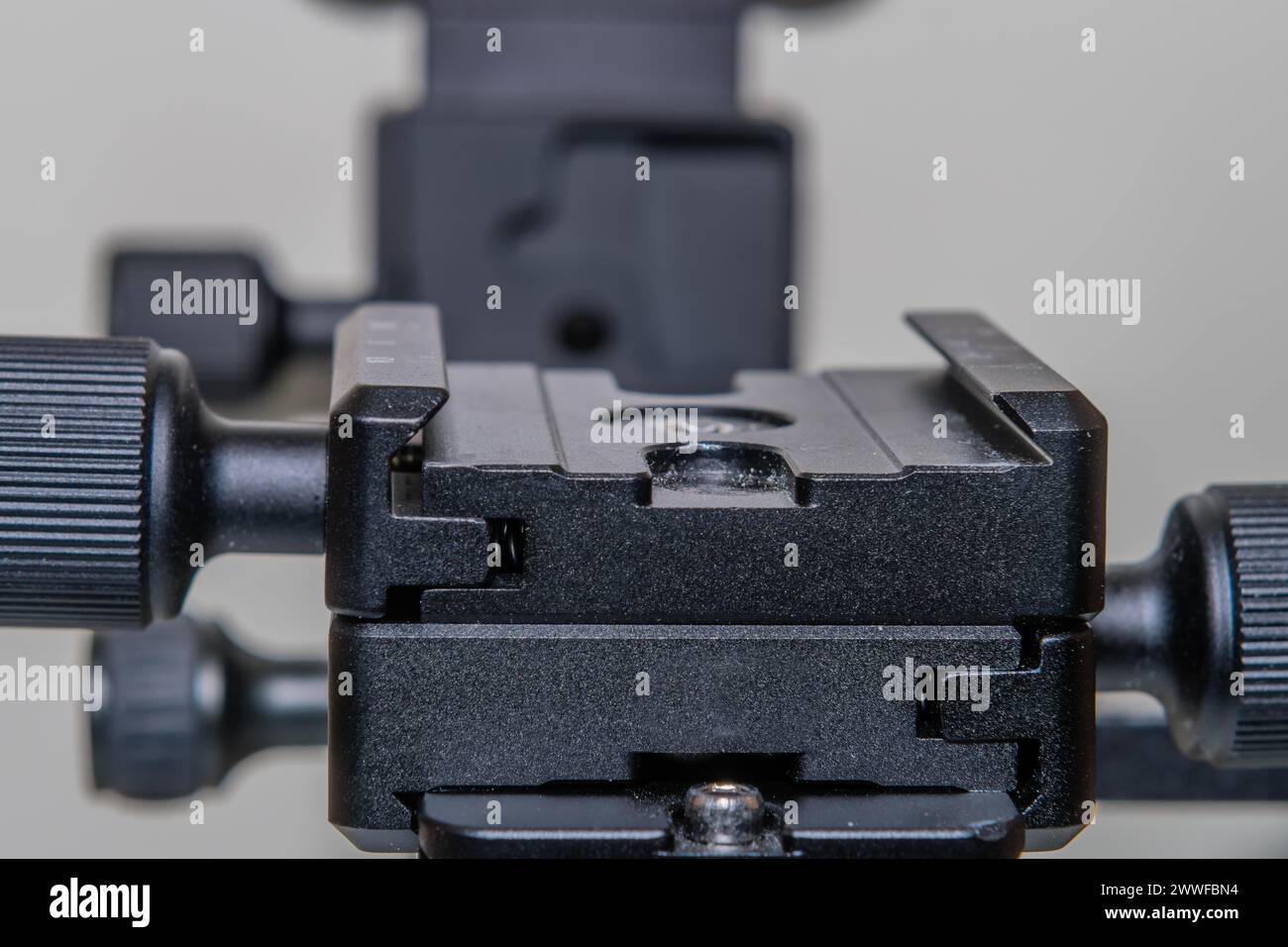 Camera mount hi-res stock photography and images - Alamy