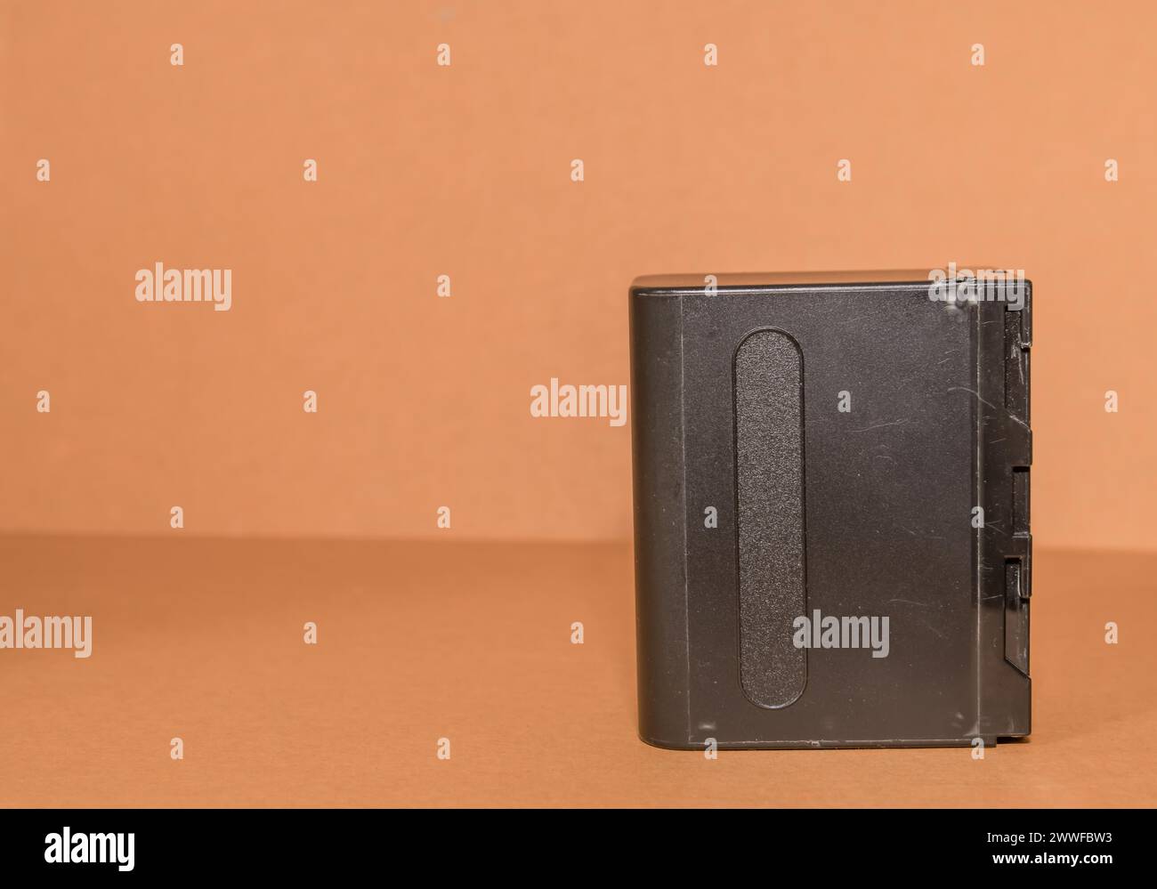 Powerful lithium ion battery hi-res stock photography and images - Alamy