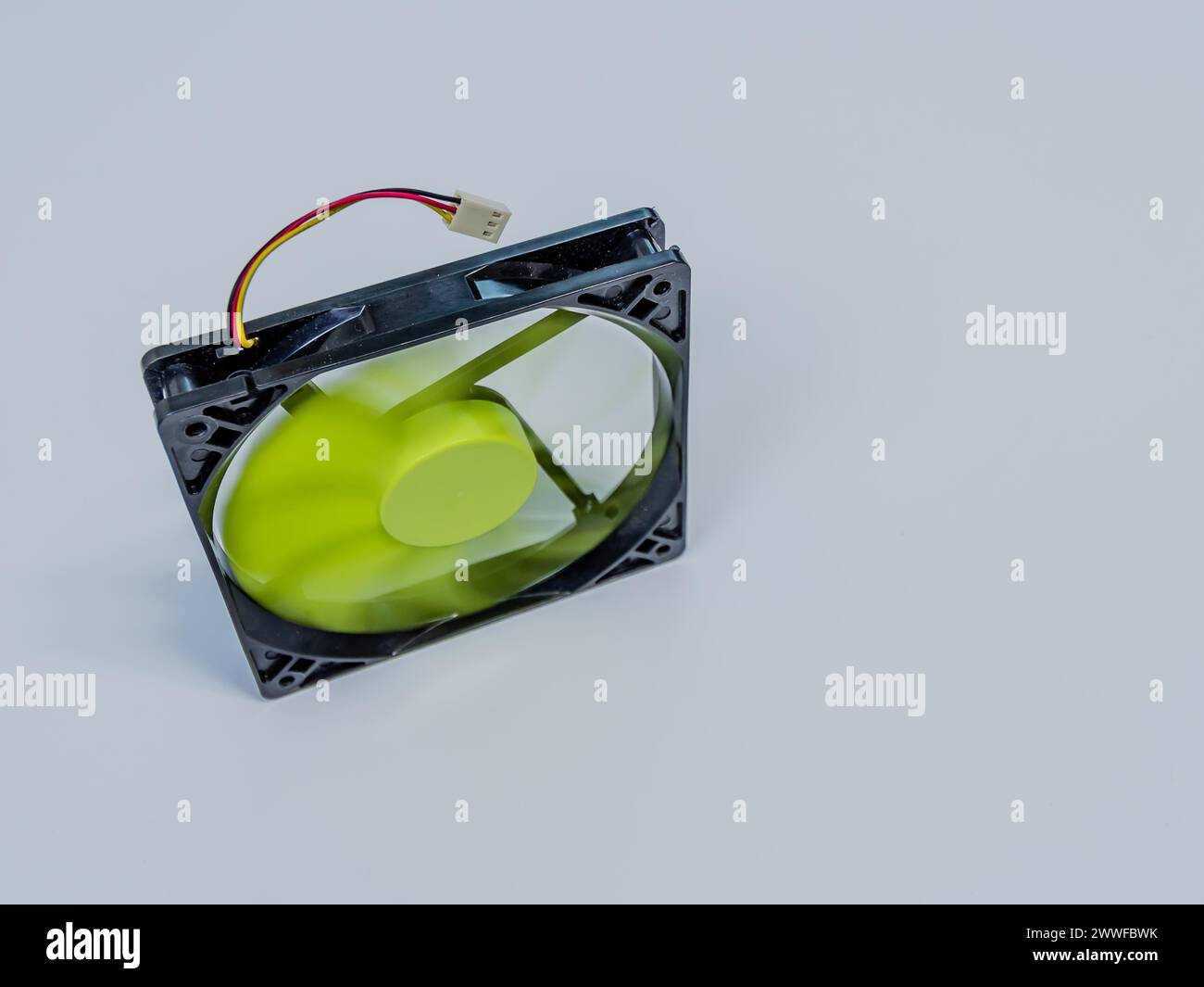 Green 120mm computer case fan with black frame and 3 prong pin power ...