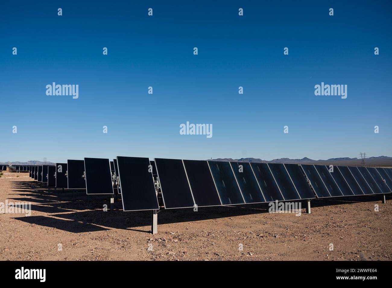 Nevada desert solar hi-res stock photography and images - Alamy