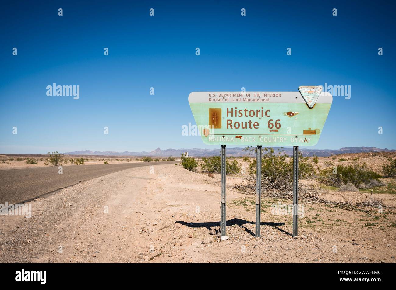 Us route 10 sign hi-res stock photography and images - Alamy