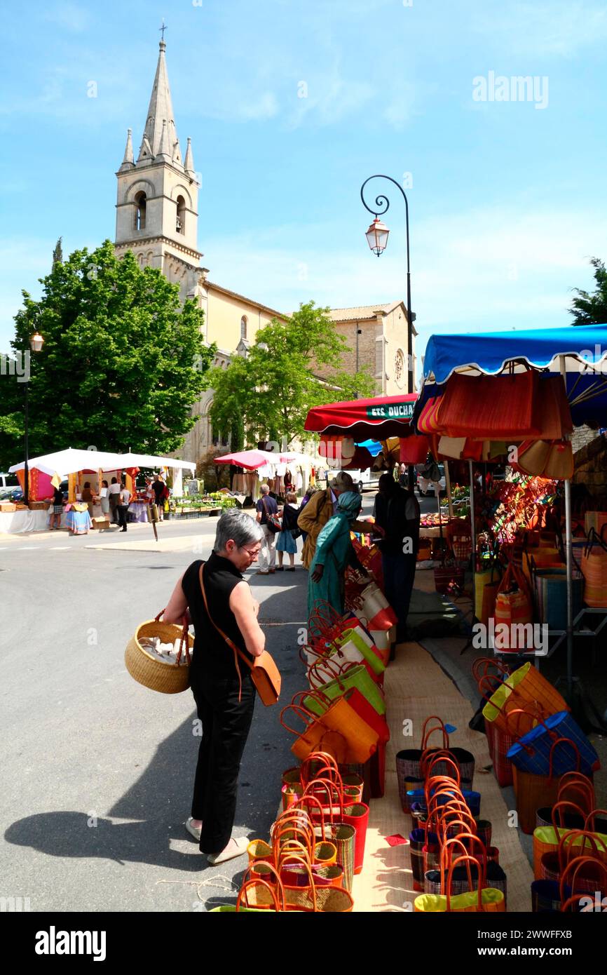 Bonnieux market france hi-res stock photography and images - Alamy