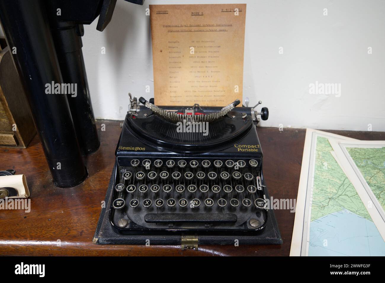 A typewriter in the Control Room at the Battle of Britain Bunker Stock ...