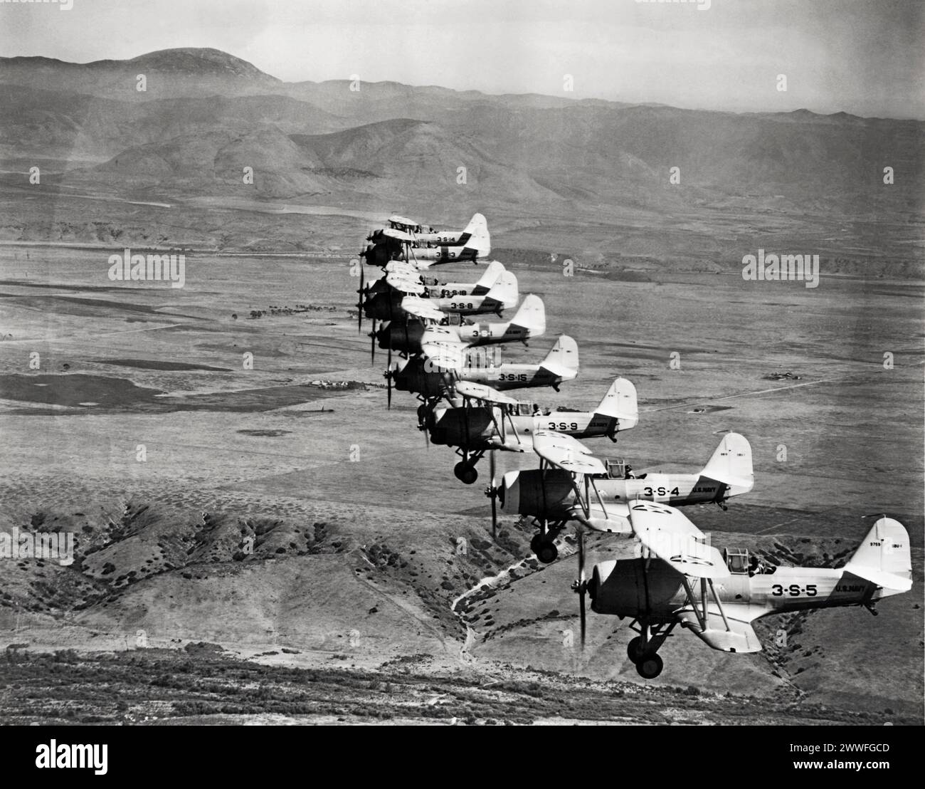 Dallas, Texas, 1935 Vought SBU-1 Corsair flying over Texas Stock Photo ...