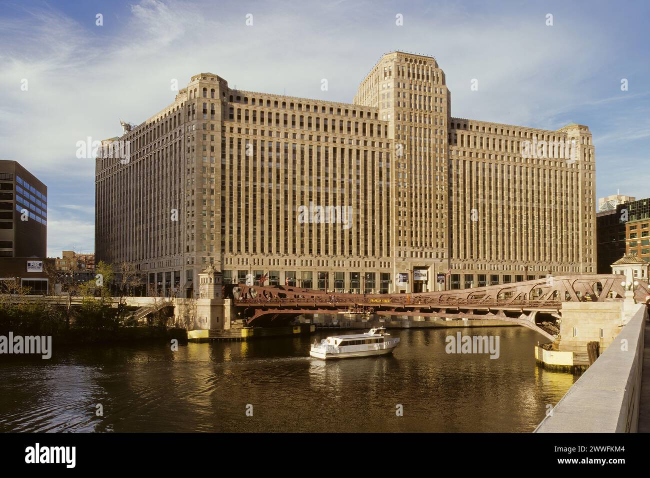 Merchandise Mart, Chicago, Illinois, USA Stock Photo - Alamy